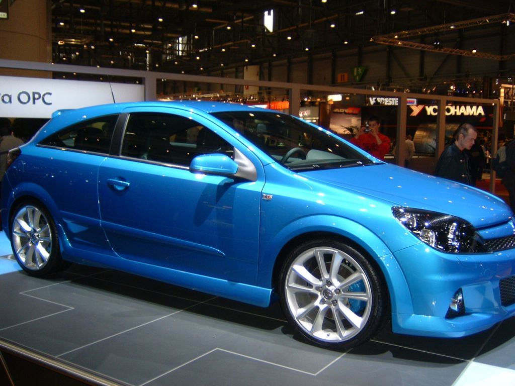 Nouvelle Astra Opc 240 ch - Auto titre