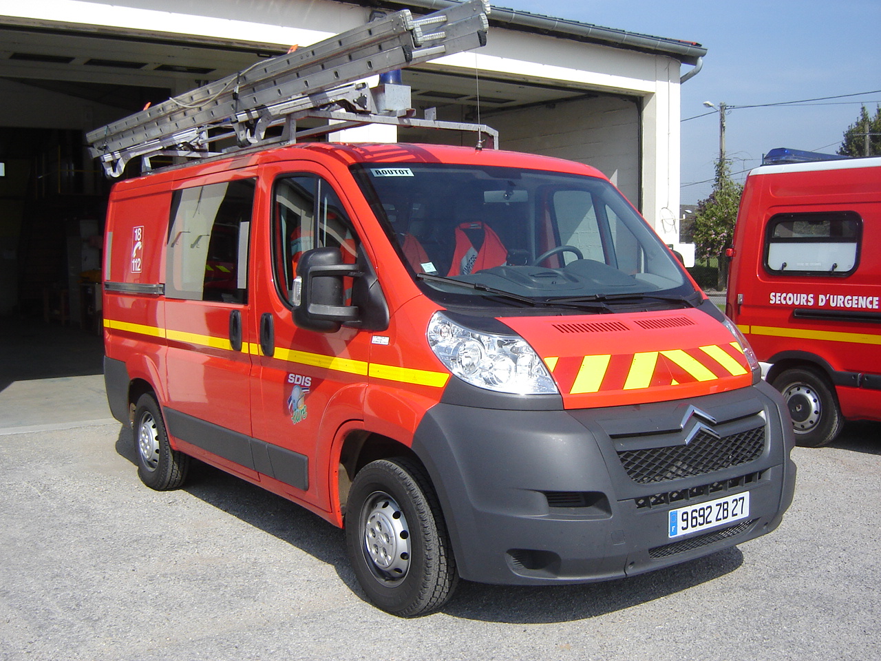 Véhicules des pompiers français - Page 401 - Auto titre