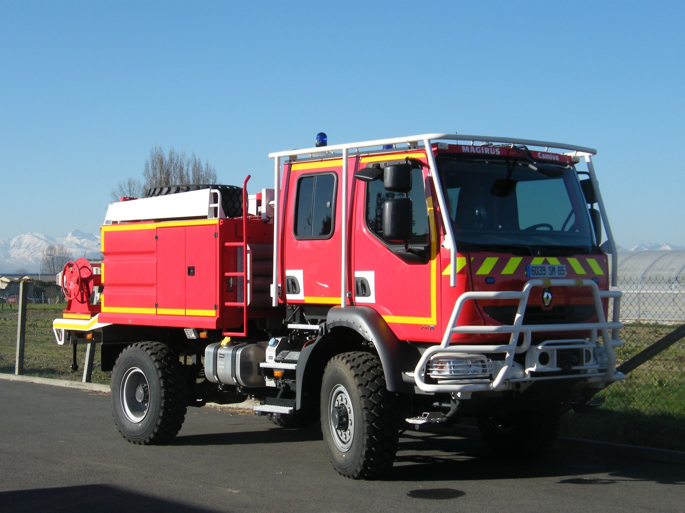 Véhicules des pompiers français - Page 197 - Auto titre