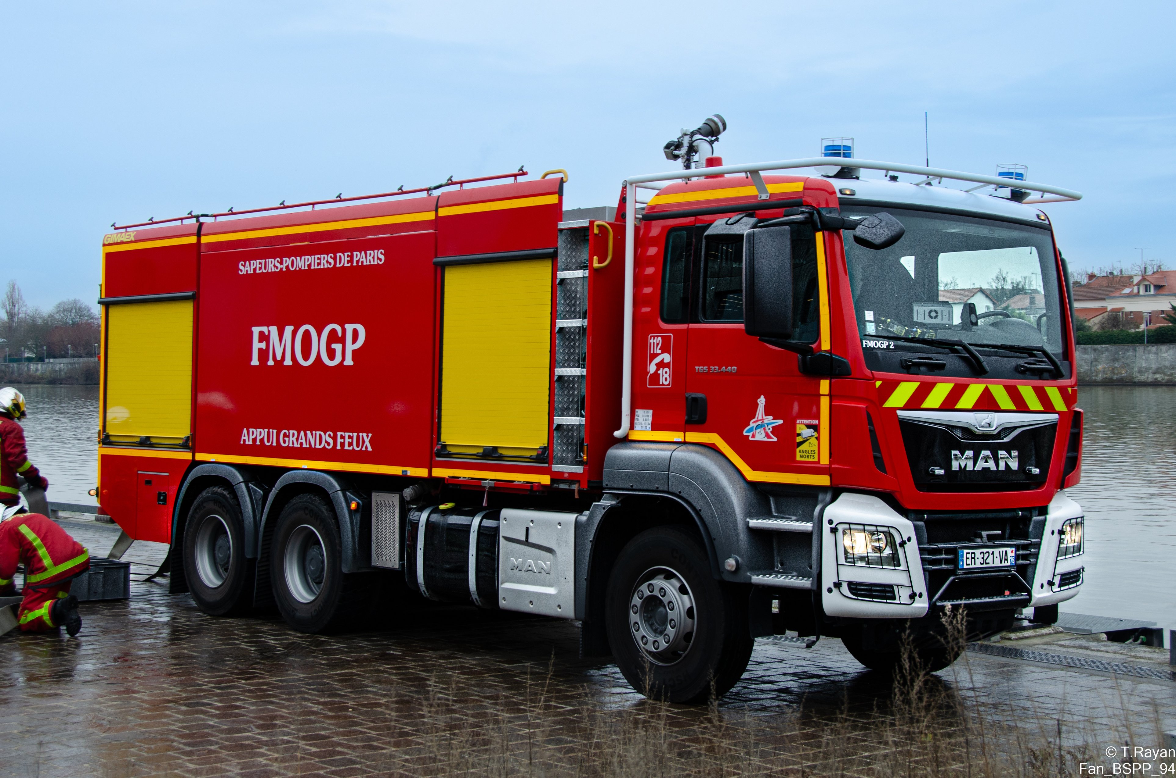 Véhicules des pompiers français - Page 2476 - Auto titre