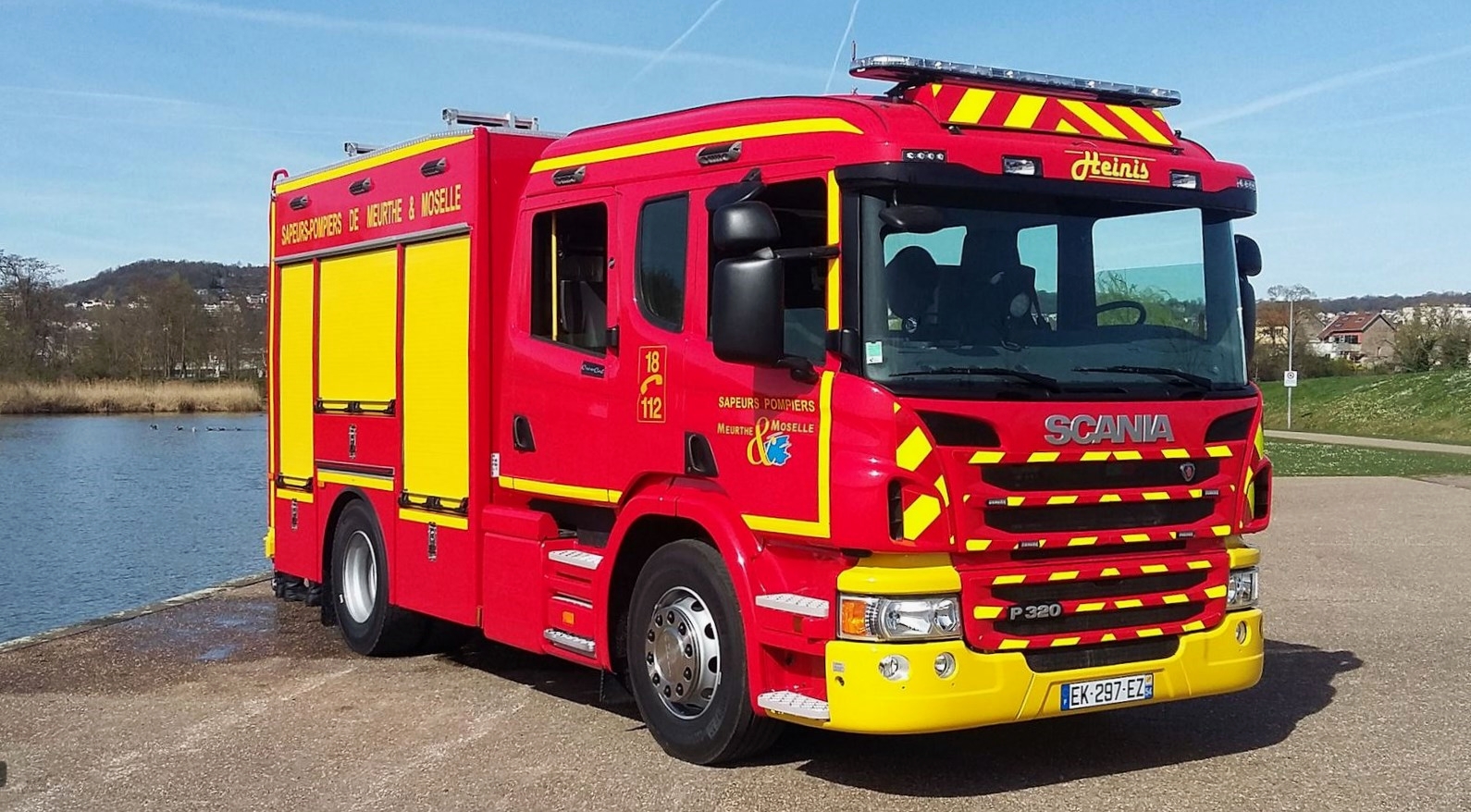 Véhicules des pompiers français - Page 1987 - Auto titre