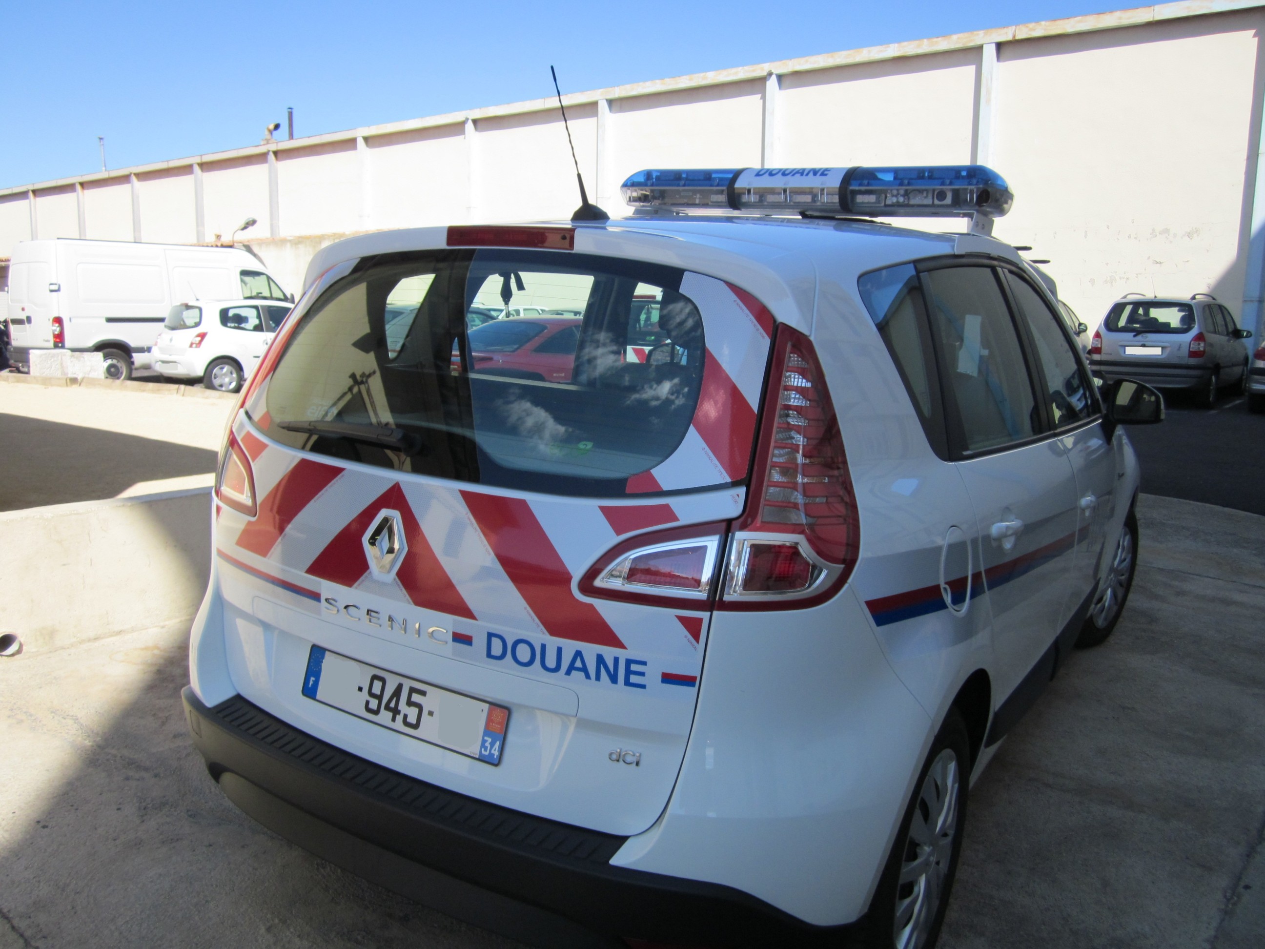 DOUANES - photos - Page 27 - Auto titre