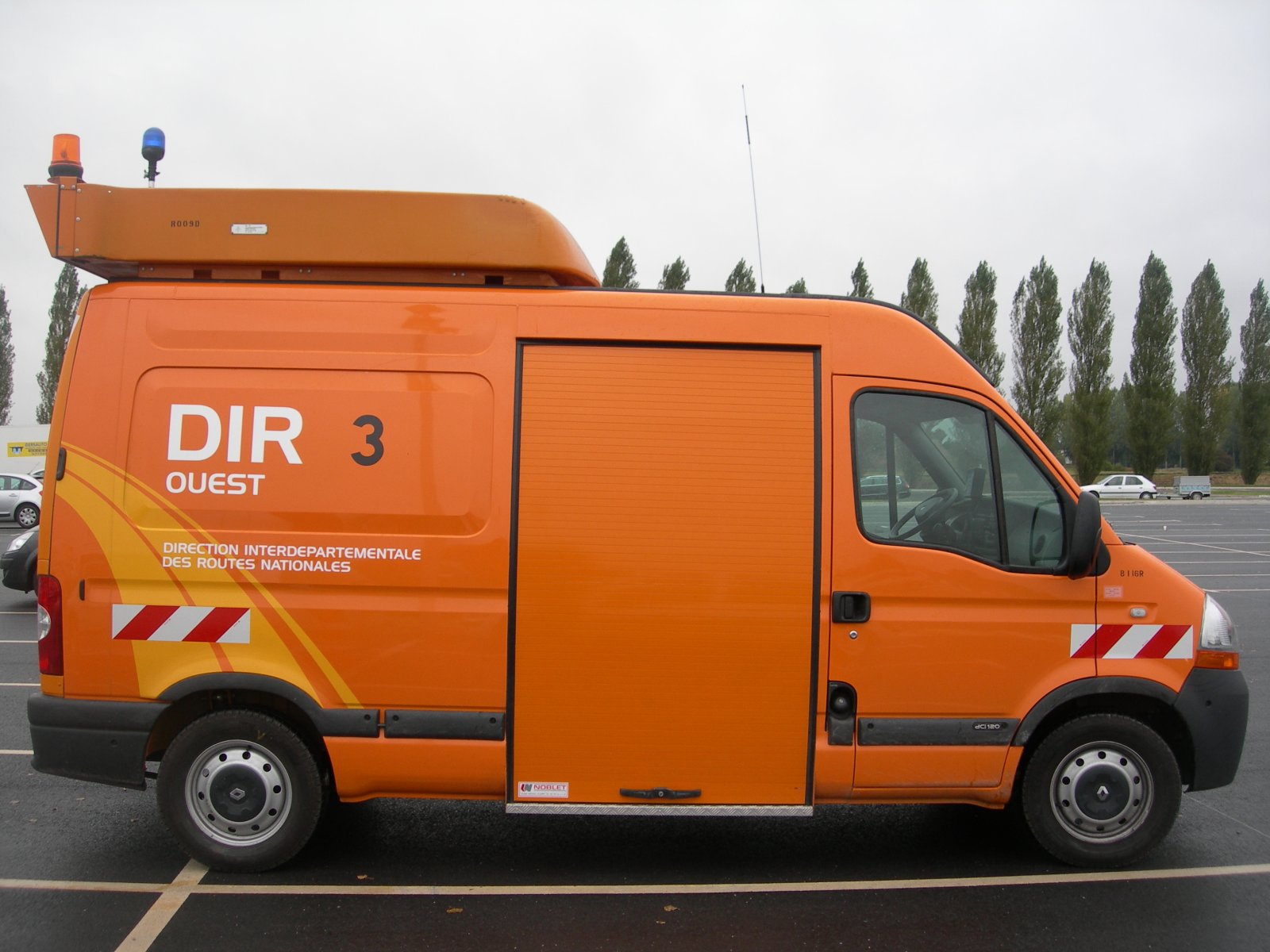 Les vehicules d'autoroute de la DDE et de la DIR - Page 53 - Auto titre