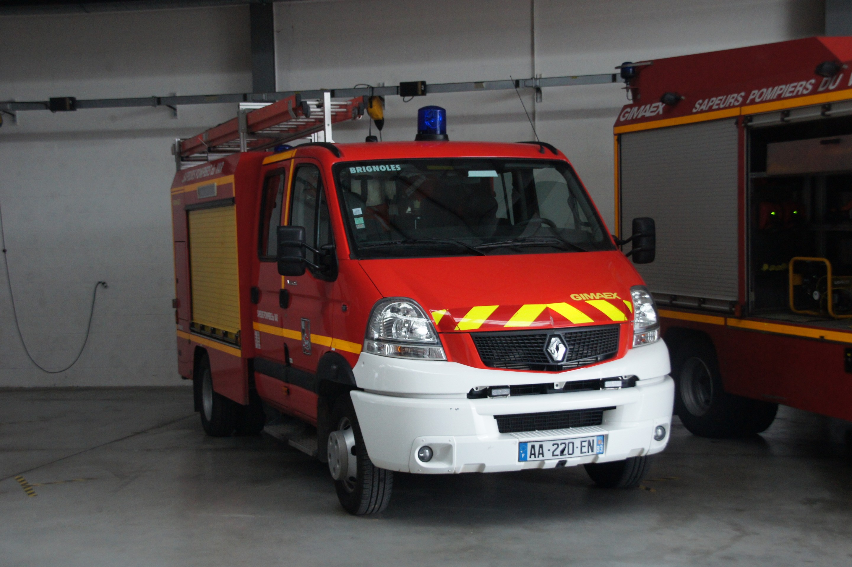 Véhicules des pompiers français - Page 1391 - Auto titre