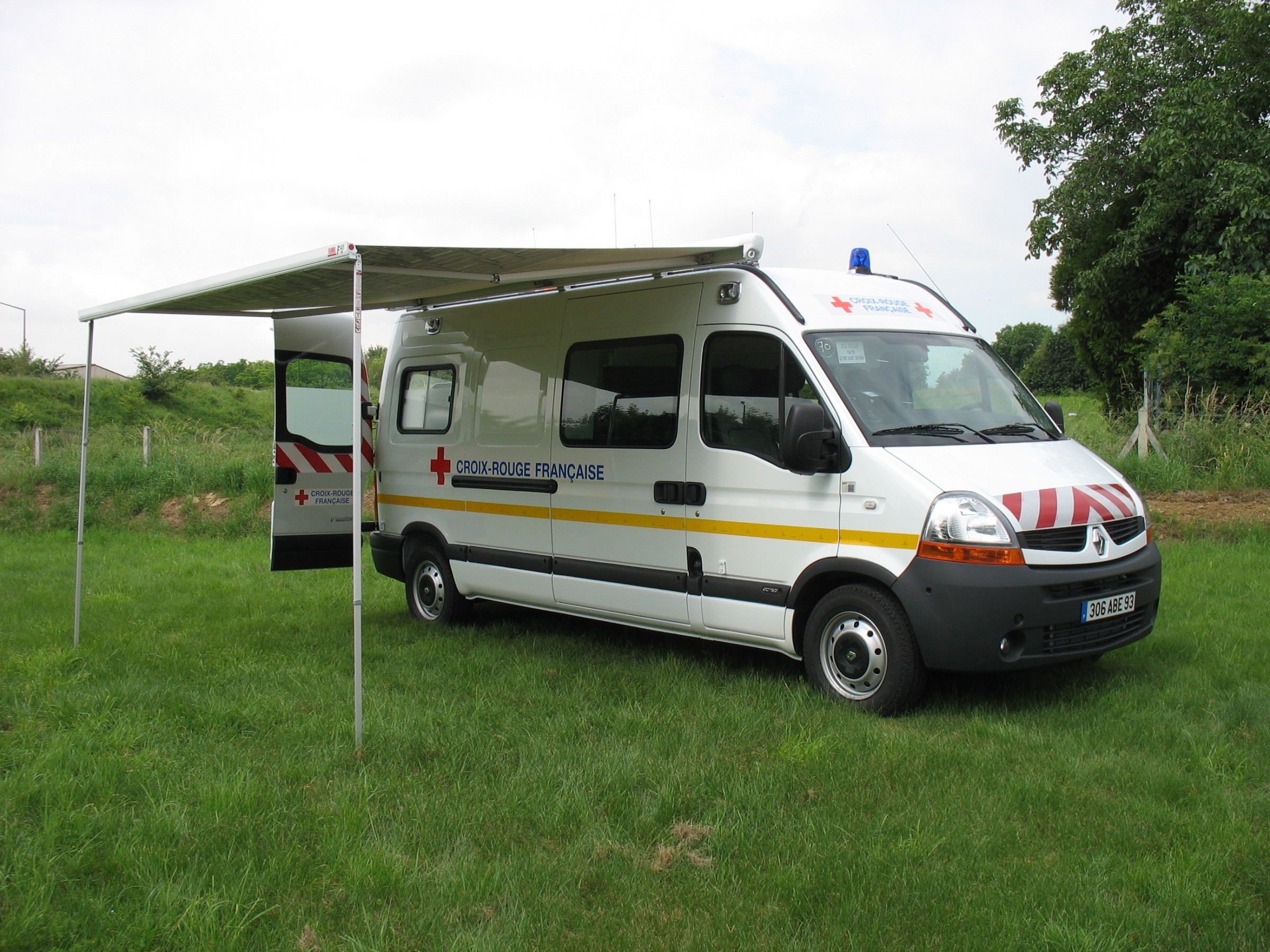 Croix Rouge Française - Page 29 - Auto titre