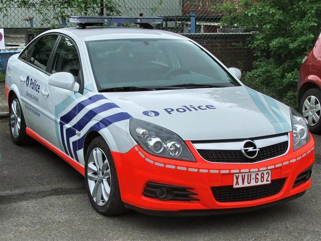 Photos de voitures de Police - Page 903 - Auto titre