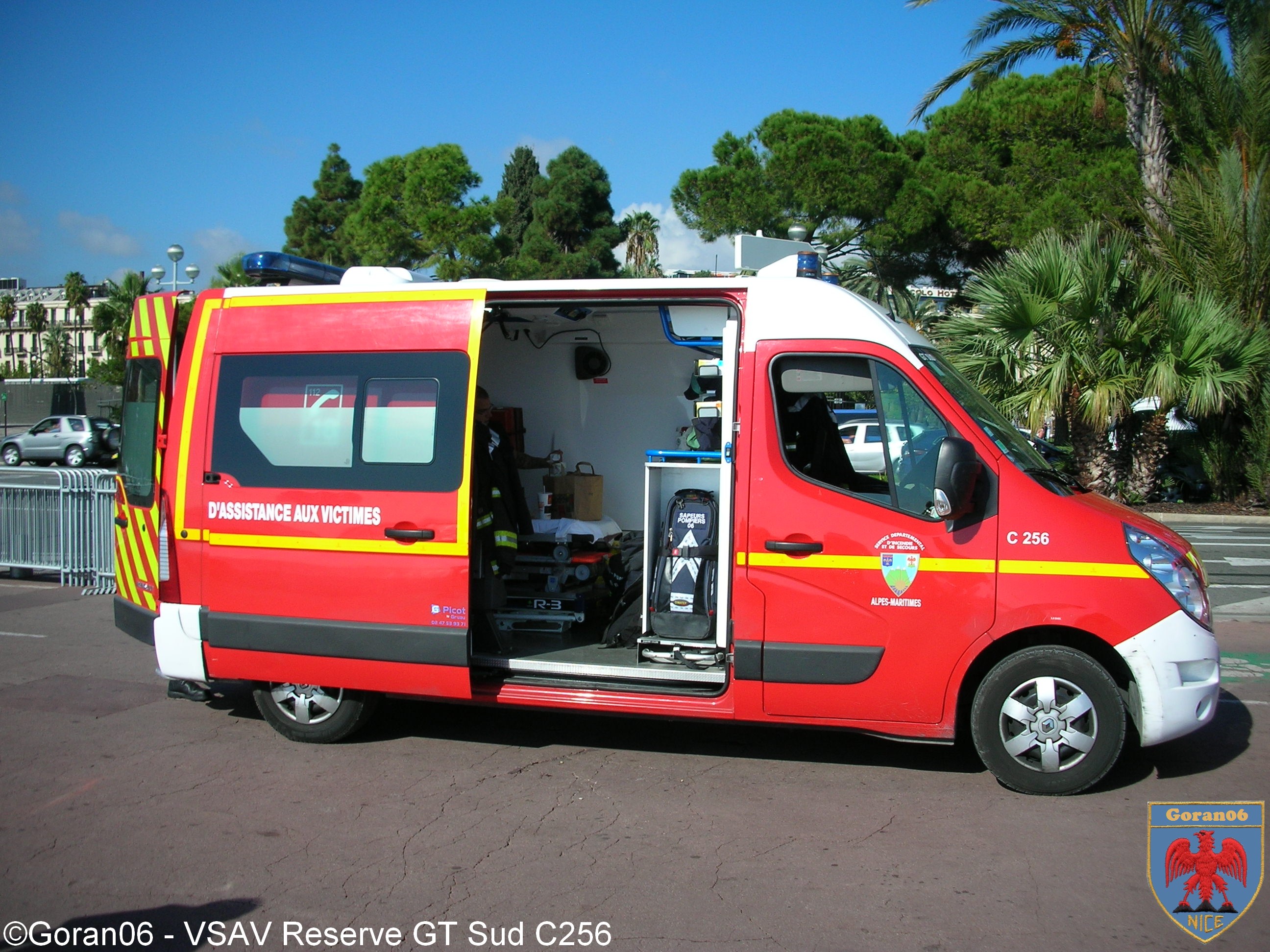 Véhicules des pompiers français - Page 1637 - Auto titre