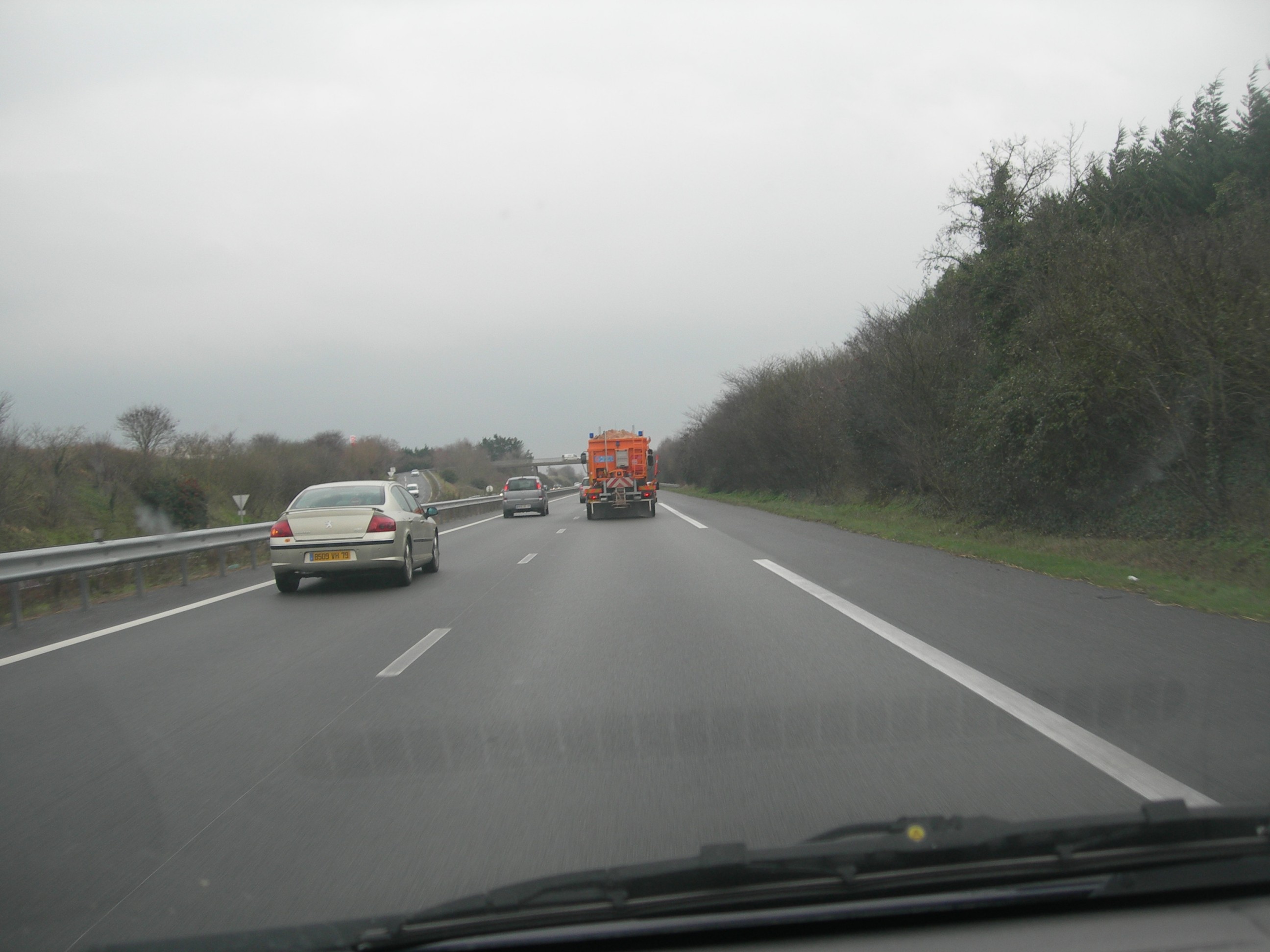 Les vehicules d'autoroute de la DDE et de la DIR - Page 116 - Auto titre