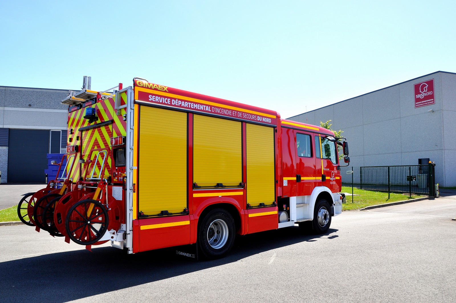 Véhicules des pompiers français - Page 1577 - Auto titre