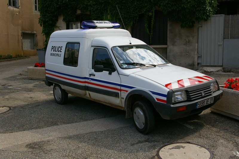 Photos de voitures de Police - Page 989 - Auto titre