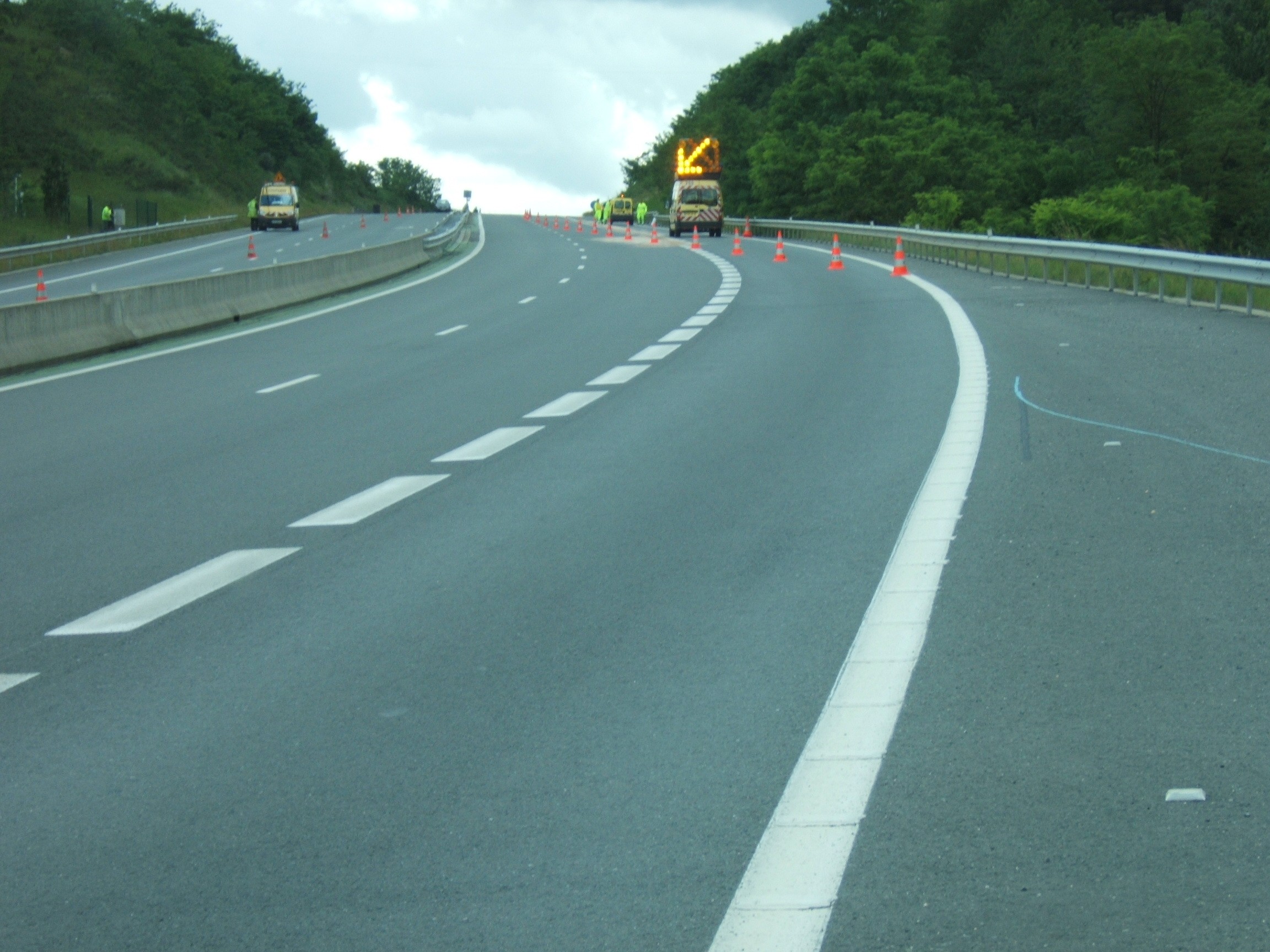 Les vehicules d'autoroute de la DDE et de la DIR - Page 89 - Auto titre