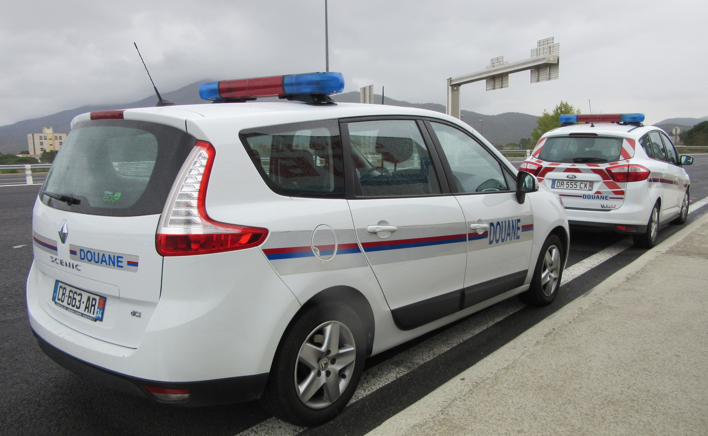 DOUANES - photos - Page 39 - Auto titre