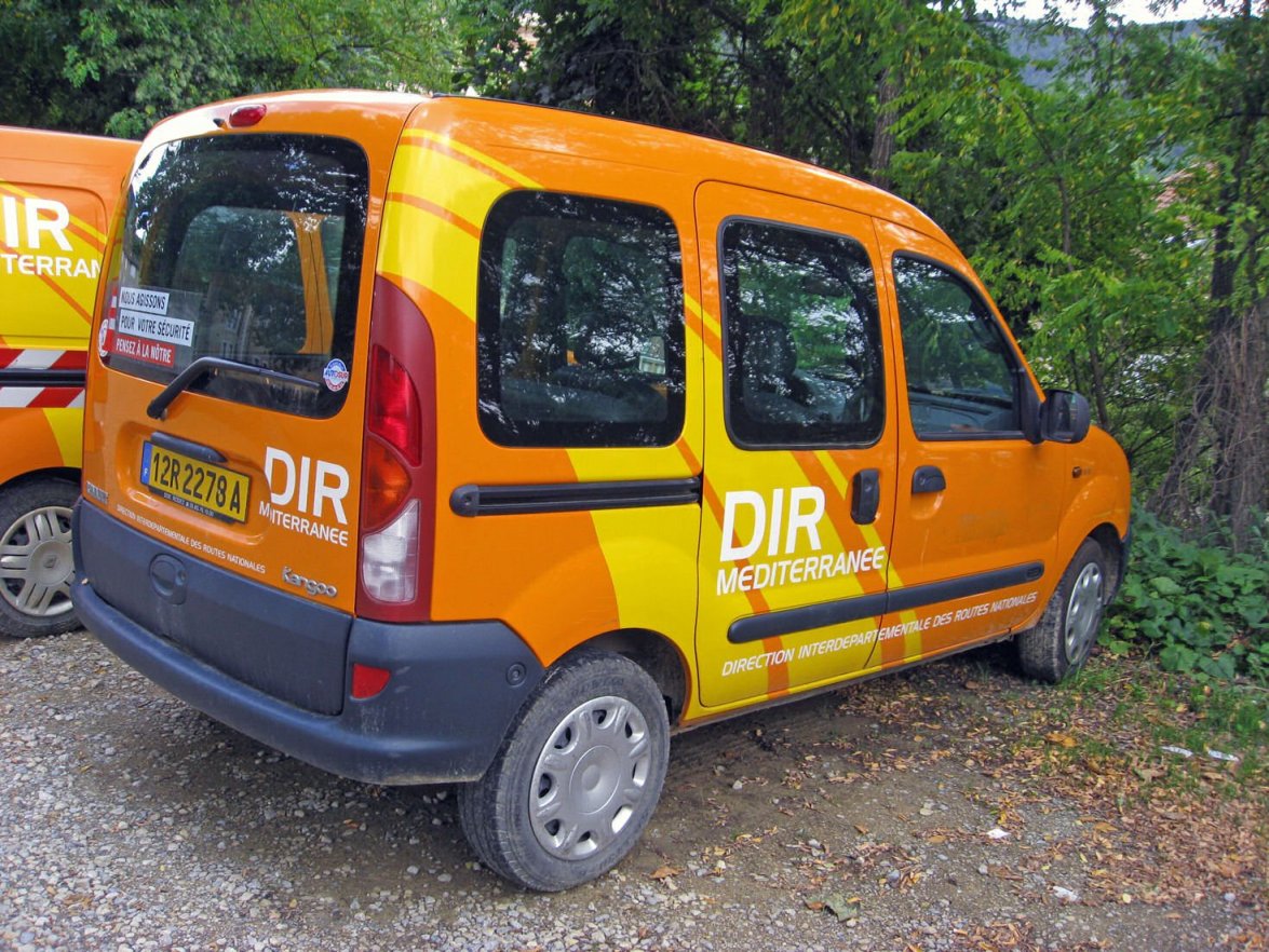 Les vehicules d'autoroute de la DDE et de la DIR - Page 10 - Auto titre