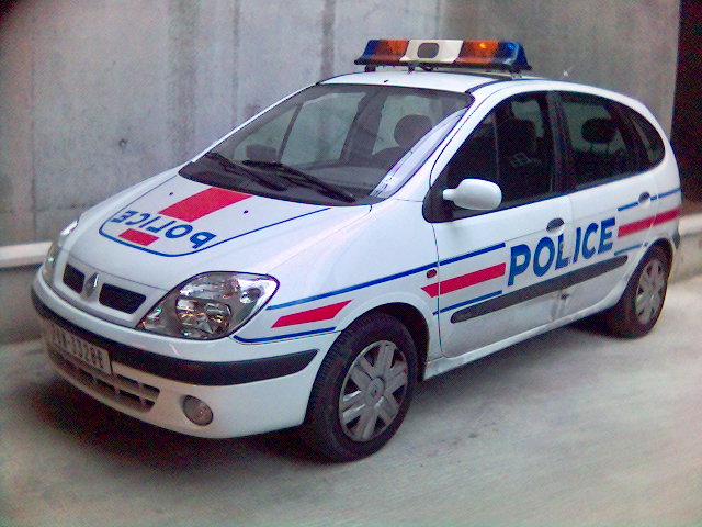 Photos de voitures de Police - Page 121 - Auto titre