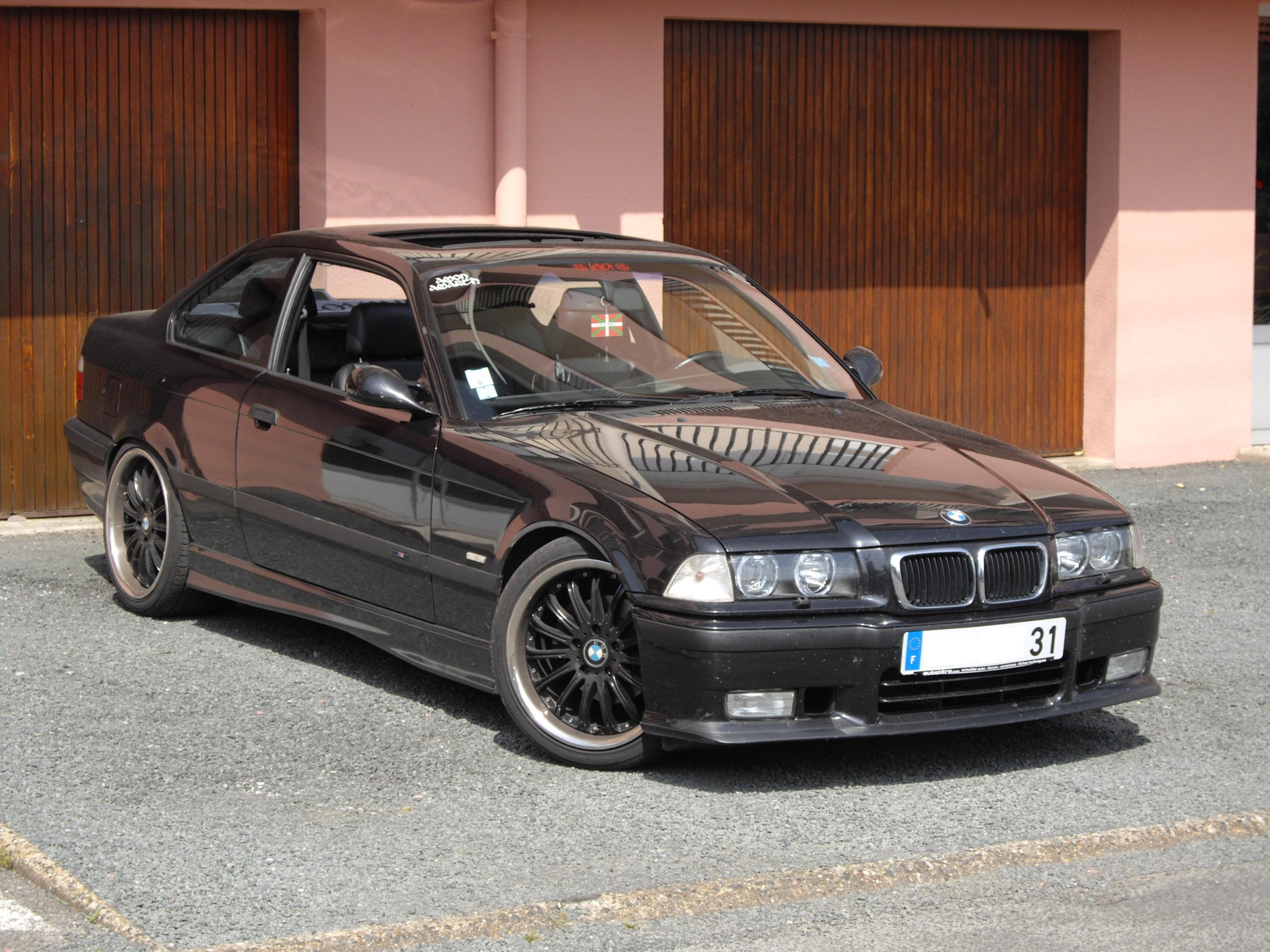 [BMW E36 323iA coupé "MetalCar"] Vendue... - Page 31 - Auto titre
