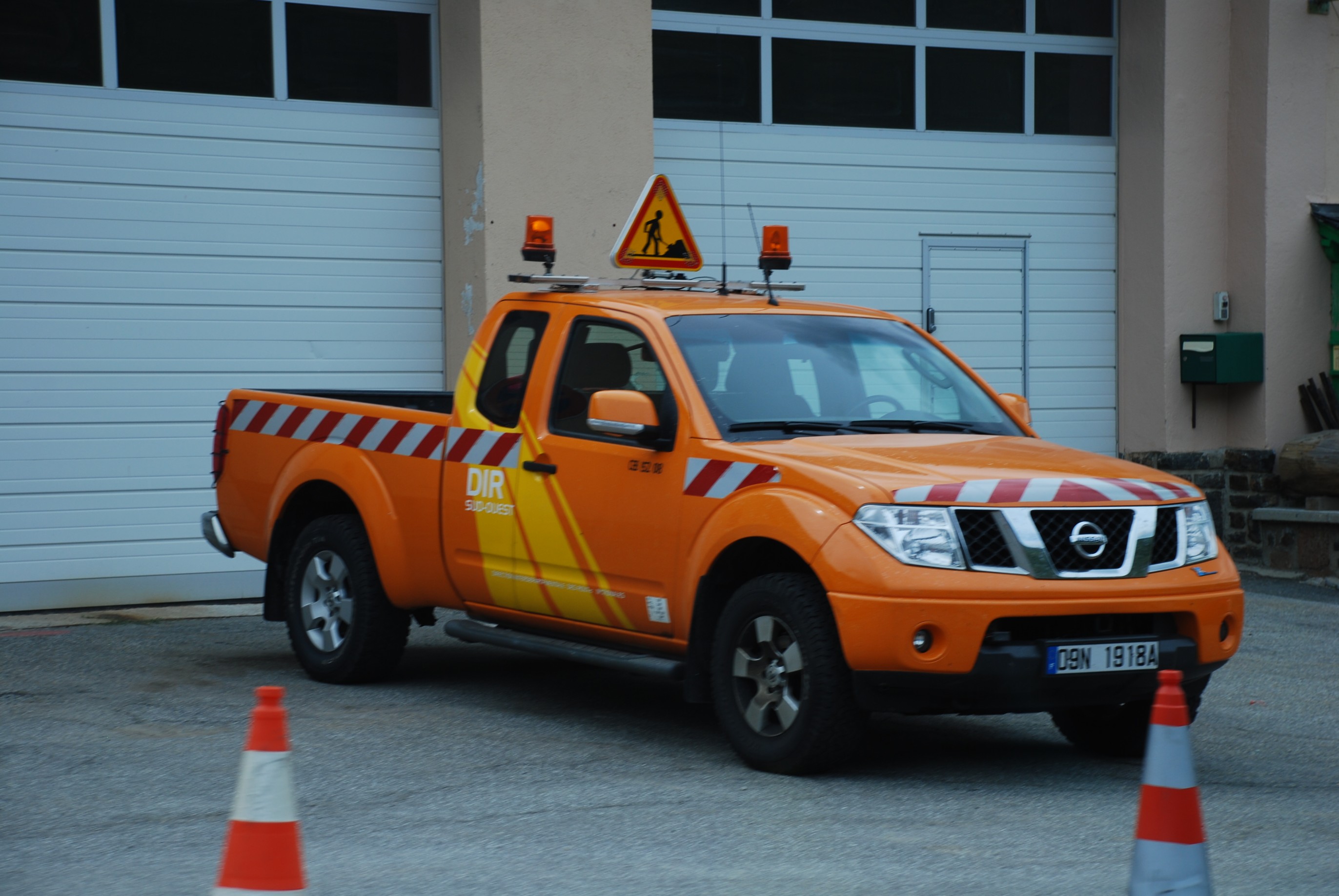 Les vehicules d'autoroute de la DDE et de la DIR - Page 141 - Auto titre