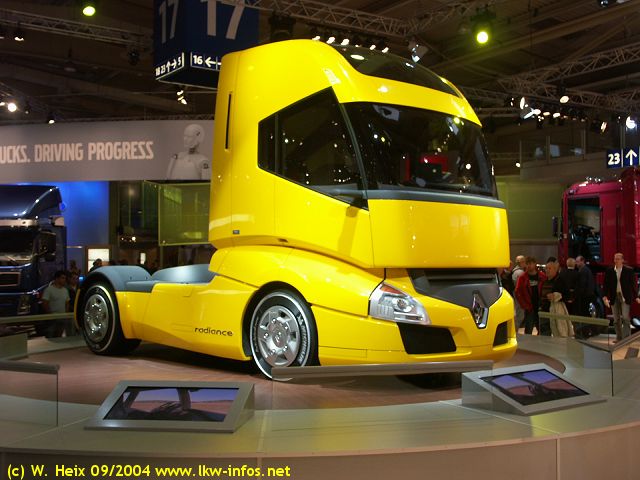 Concept "Radiance"...( Renault Truck inside...) - Auto titre