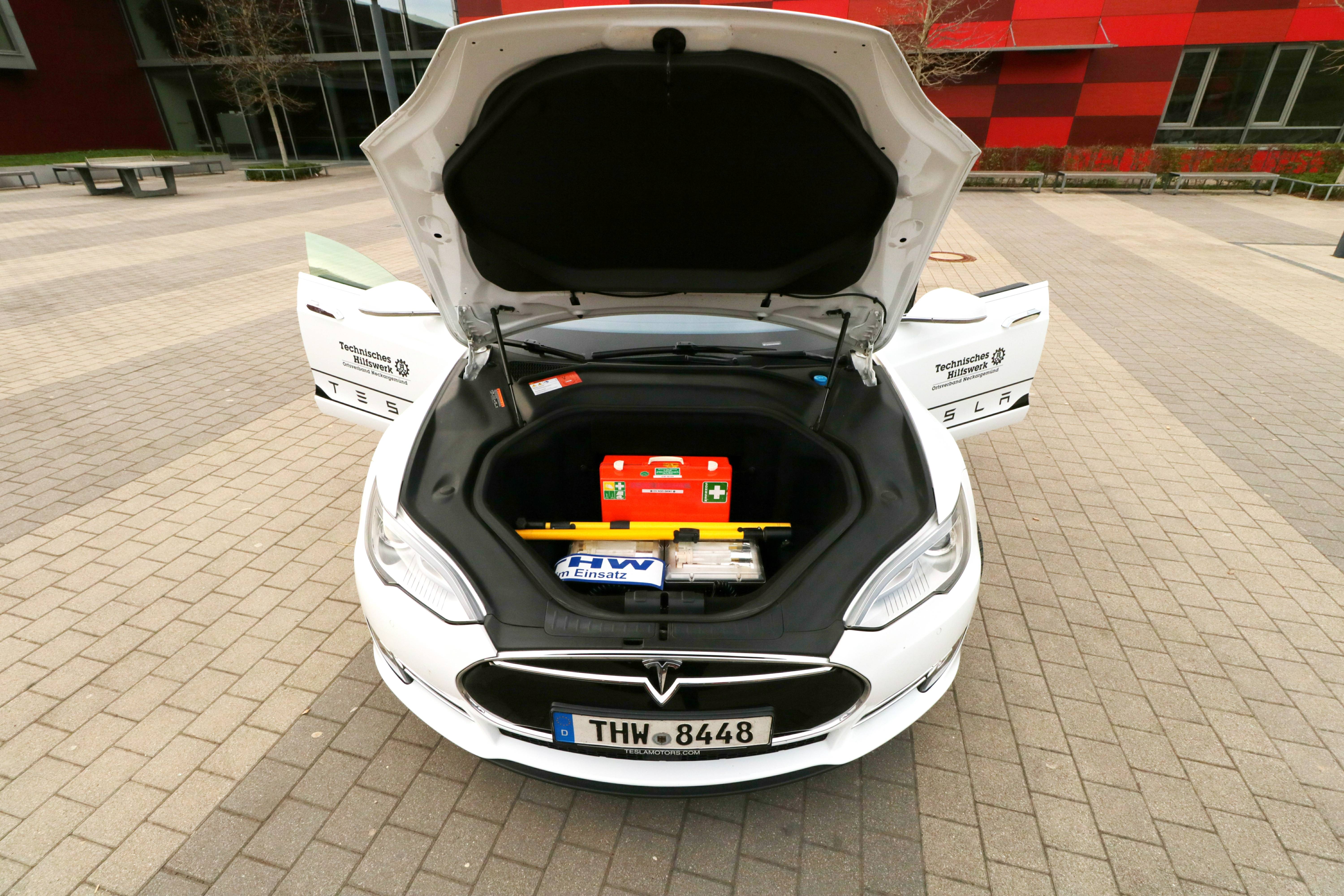 Tesla - Page 73 - Auto titre