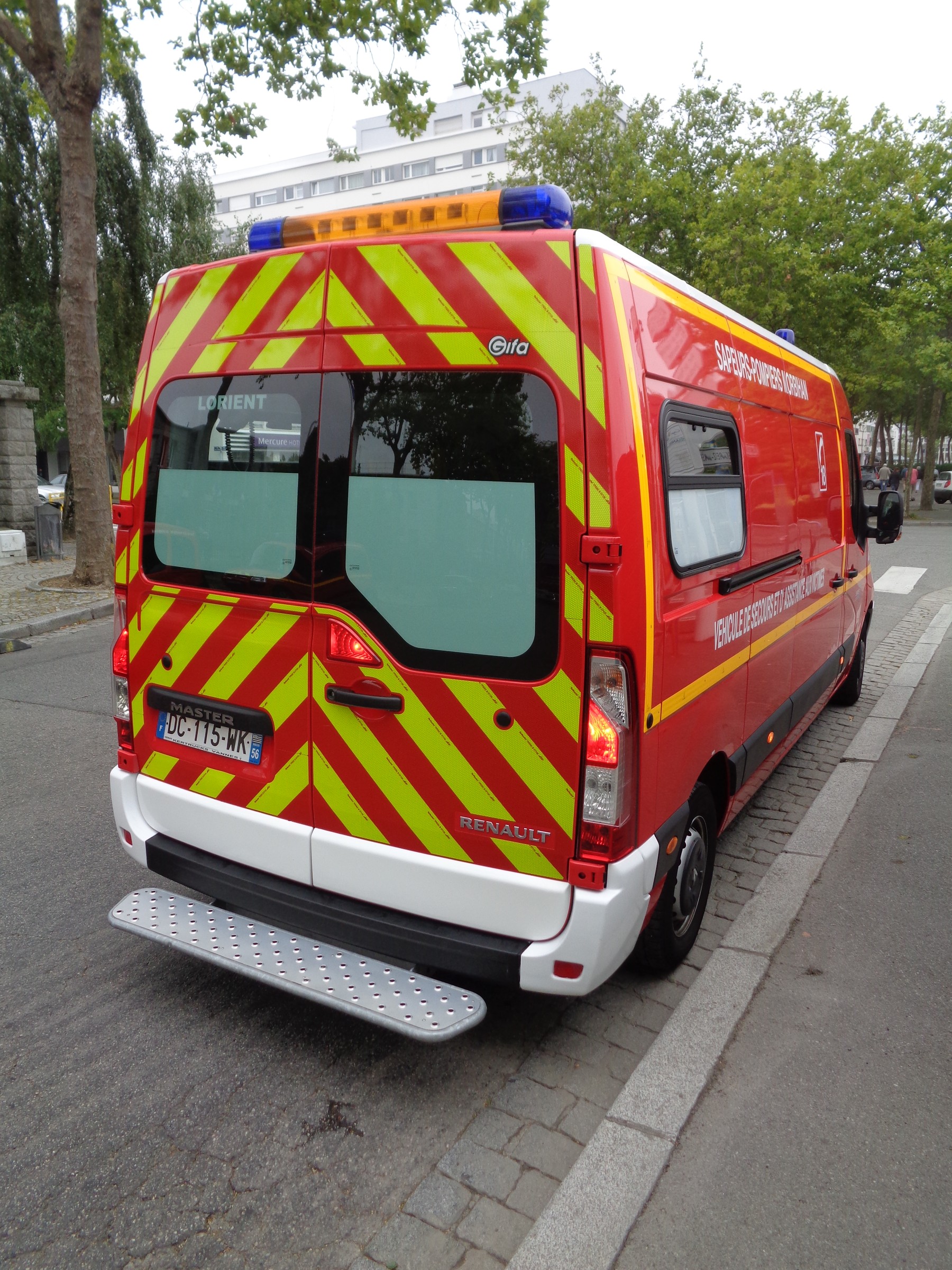 Véhicules des pompiers français - Page 1754 - Auto titre