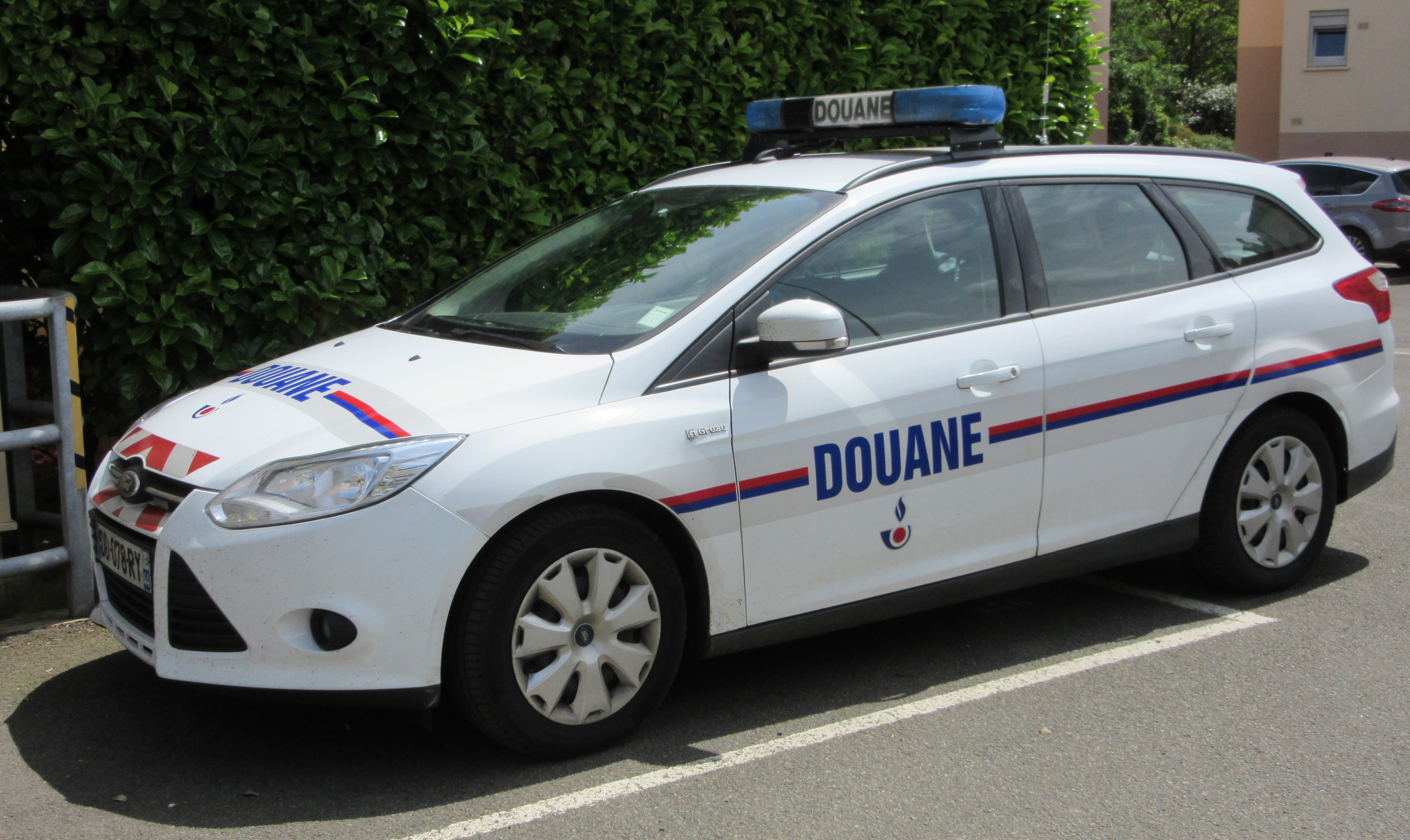 DOUANES - photos - Page 48 - Auto titre