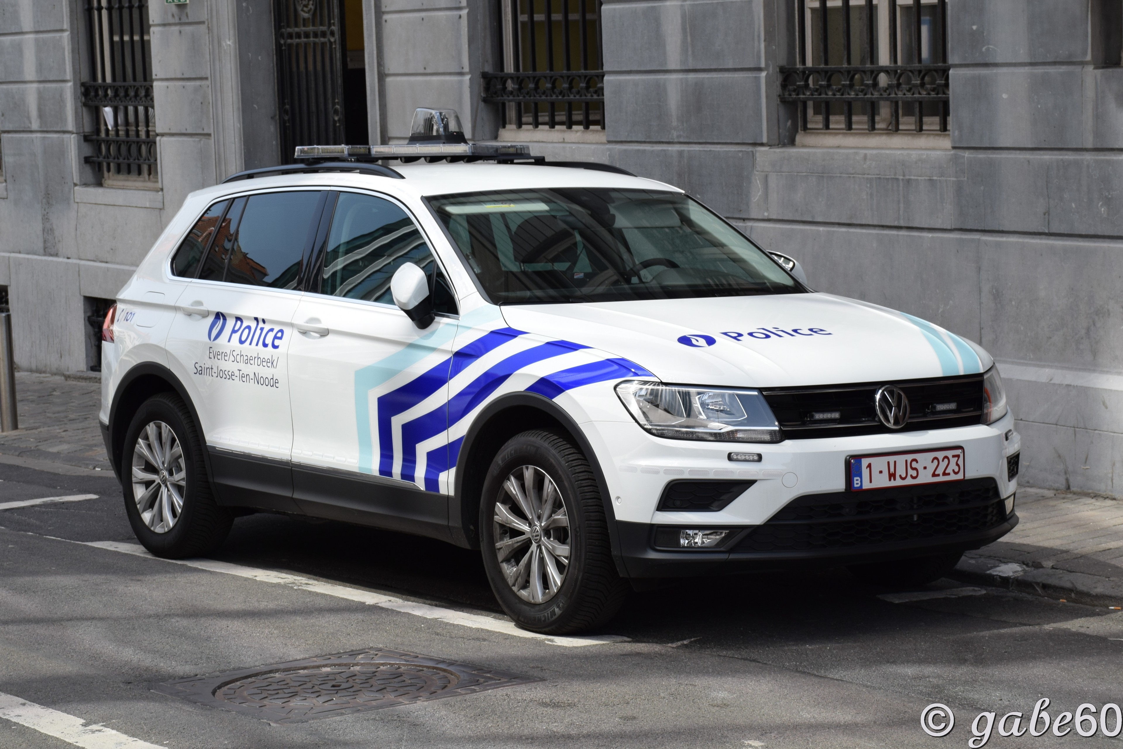 Photos de voitures de Police - Page 2796 - Auto titre