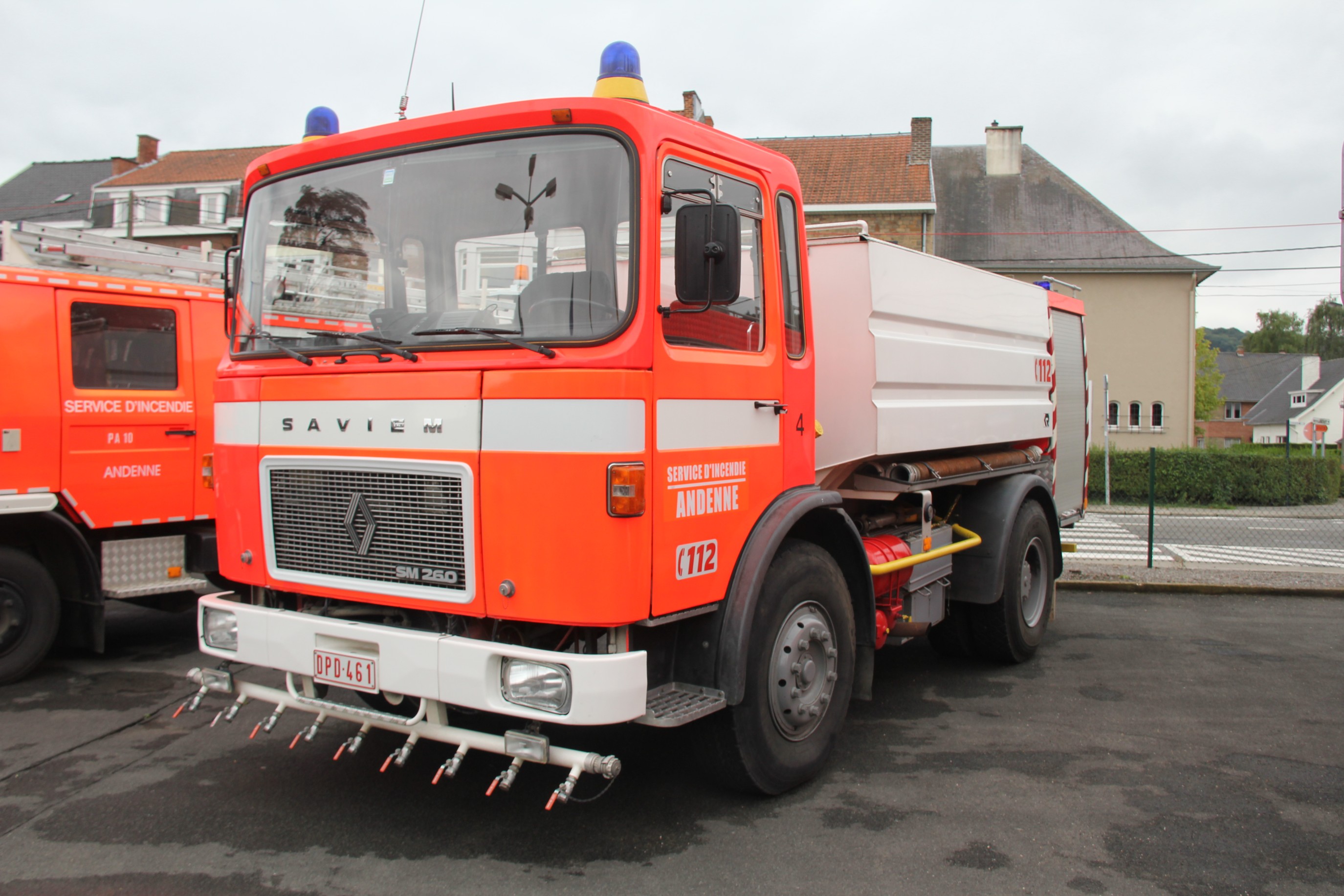 Véhicules de pompiers du monde entier. - Page 183 - Auto titre