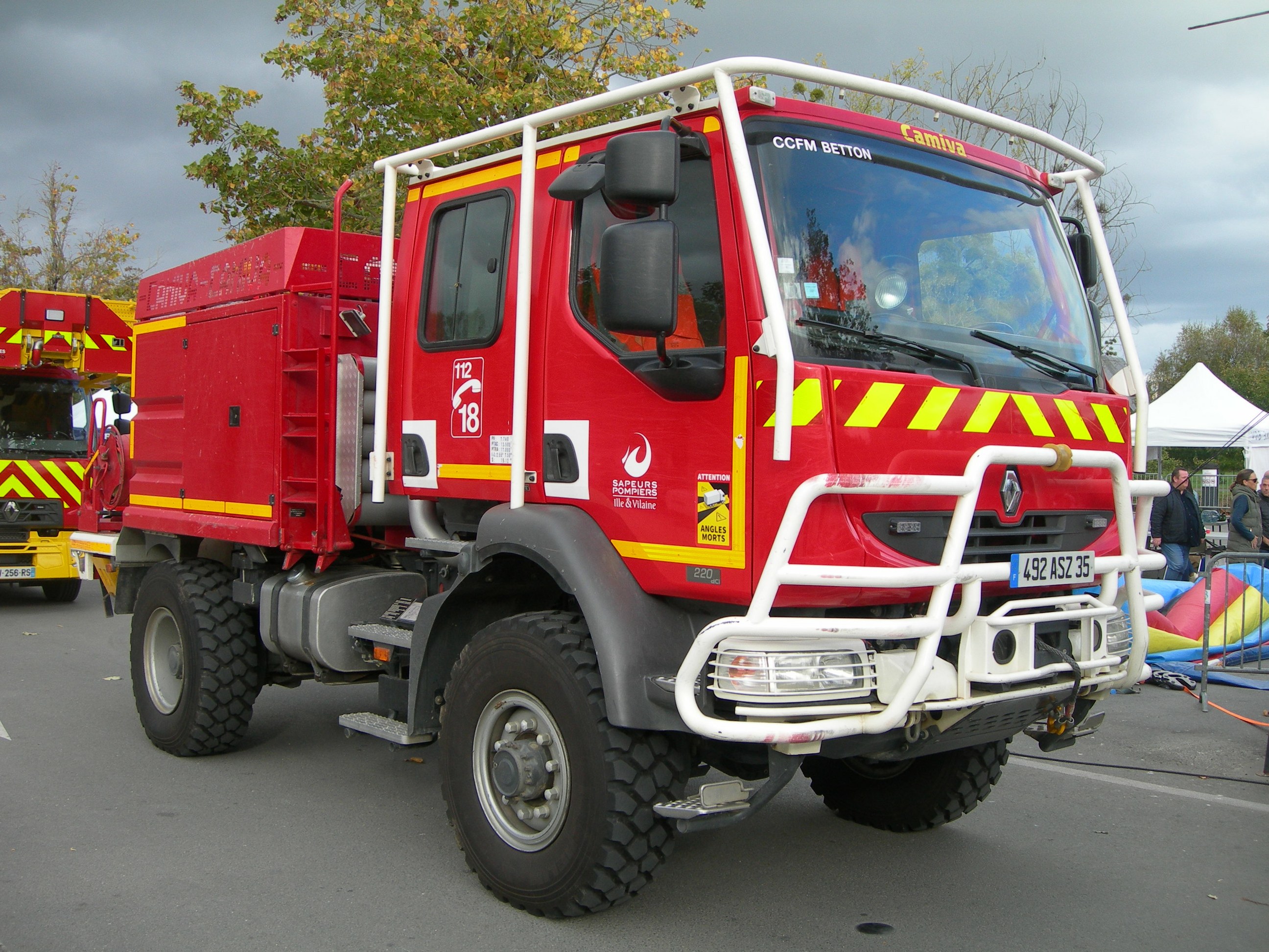 Véhicules des pompiers français - Page 2467 - Auto titre