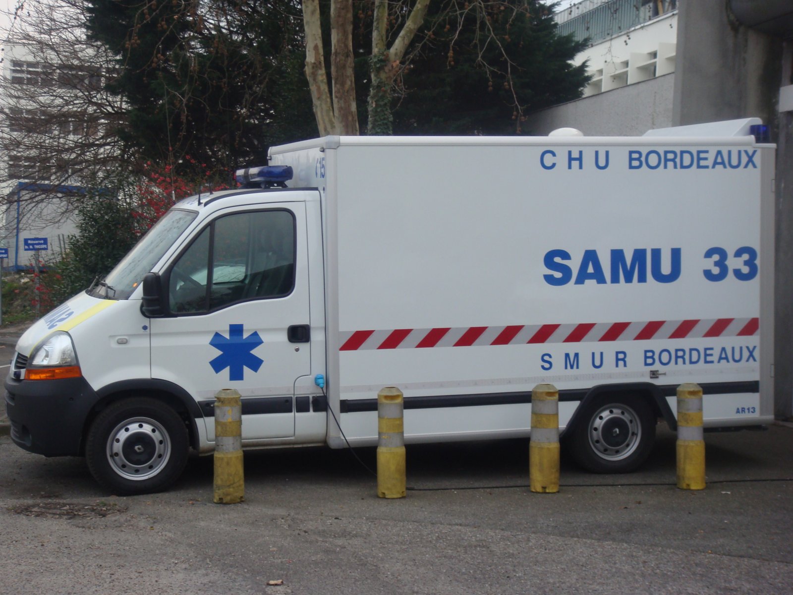 Véhicules SAMU et SMUR [réanimé] - Page 200 - Auto titre