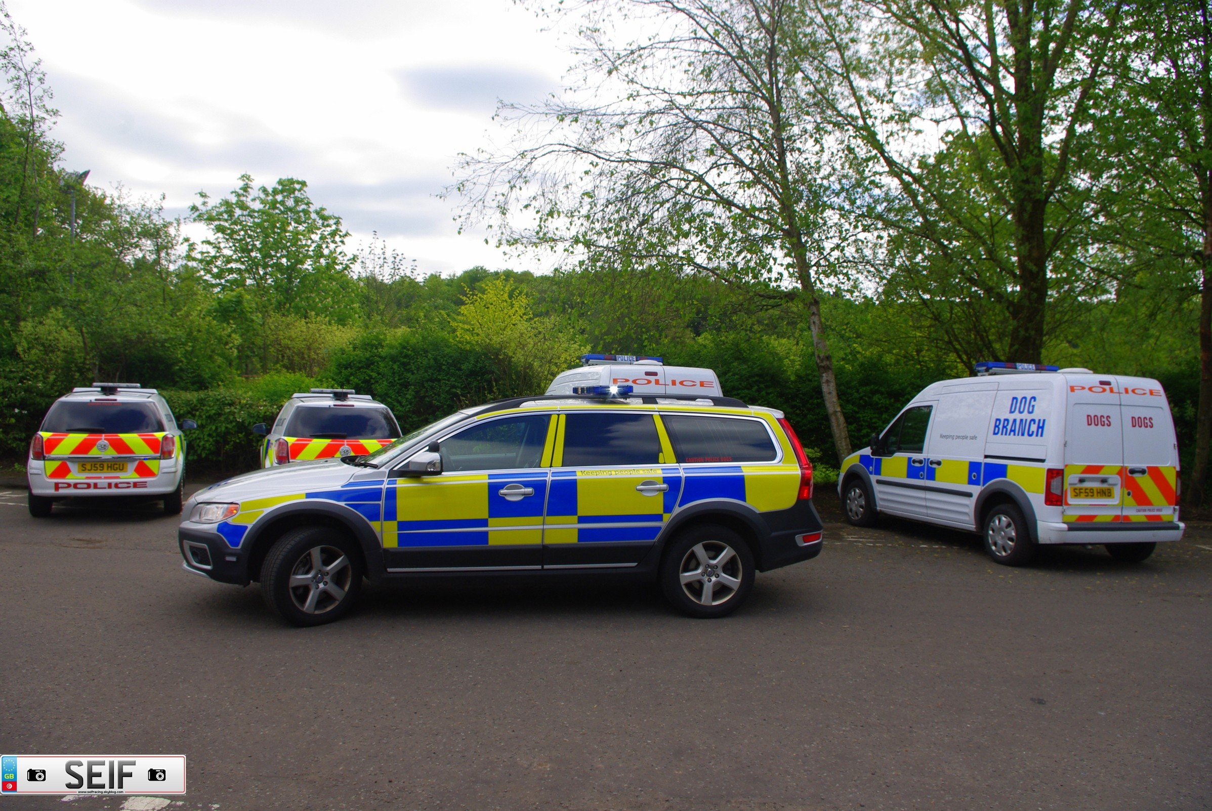 Photos de voitures de Police - Page 2057 - Auto titre