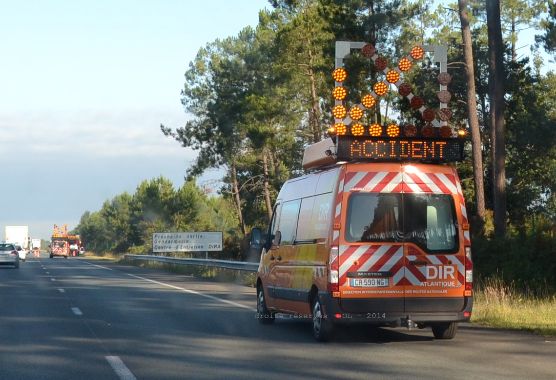 Les vehicules d'autoroute de la DDE et de la DIR - Page 226 - Auto titre