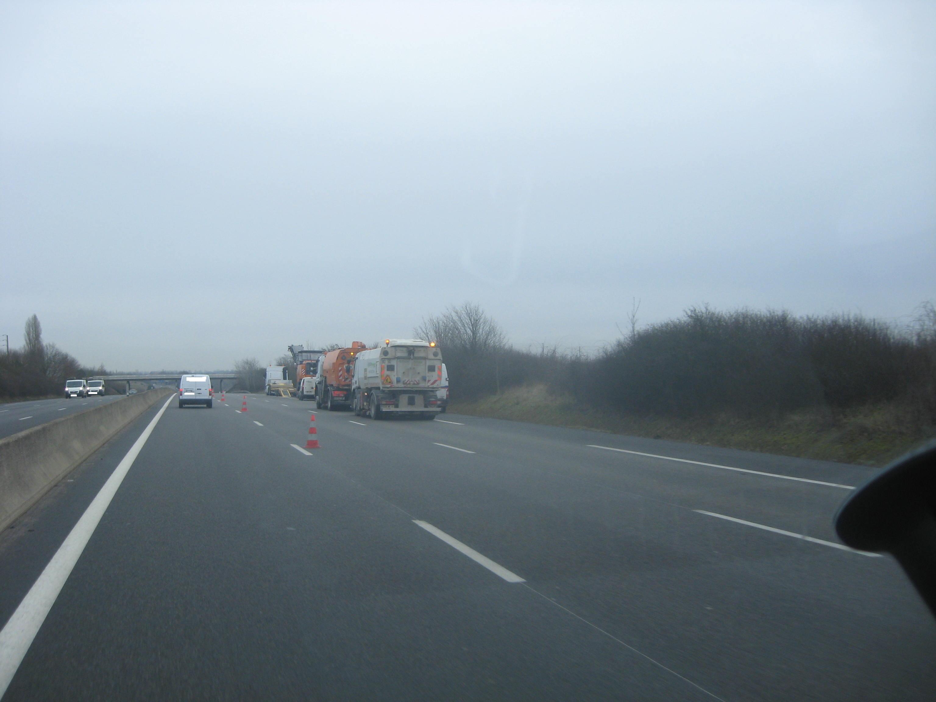 Les vehicules d'autoroute de la DDE et de la DIR - Page 158 - Auto titre