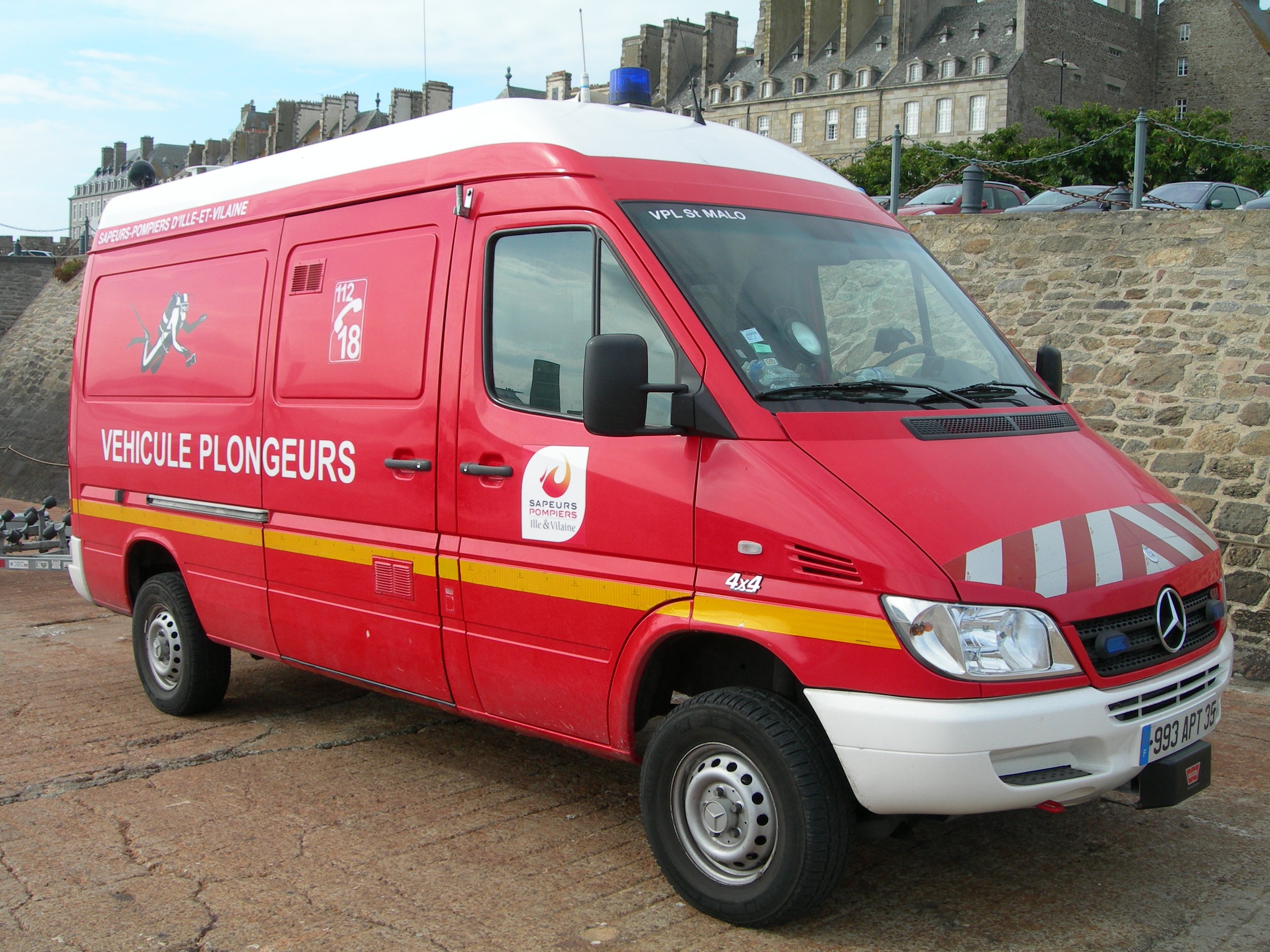 Véhicules des pompiers français - Page 2094 - Auto titre