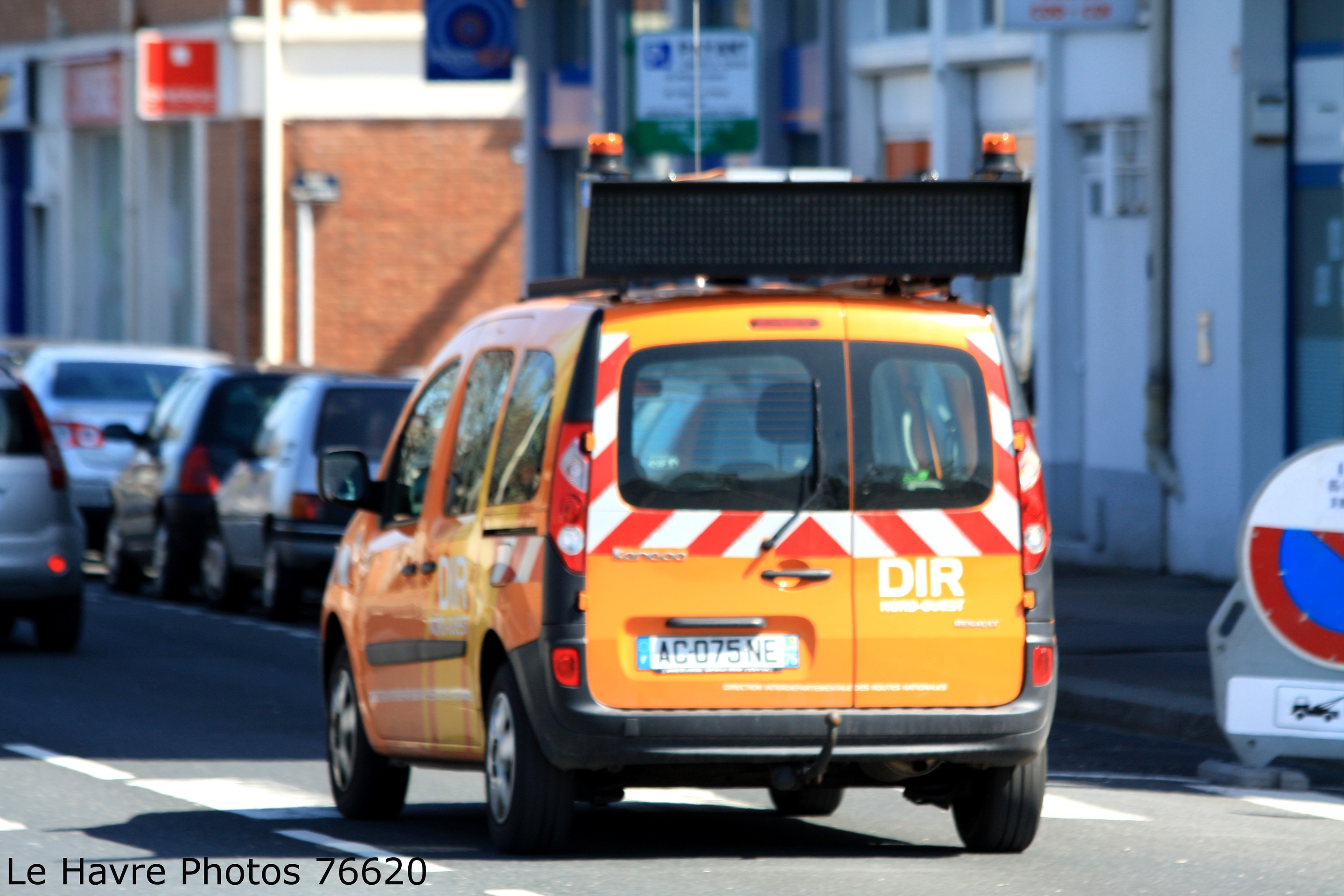 Les vehicules d'autoroute de la DDE et de la DIR - Page 202 - Auto titre