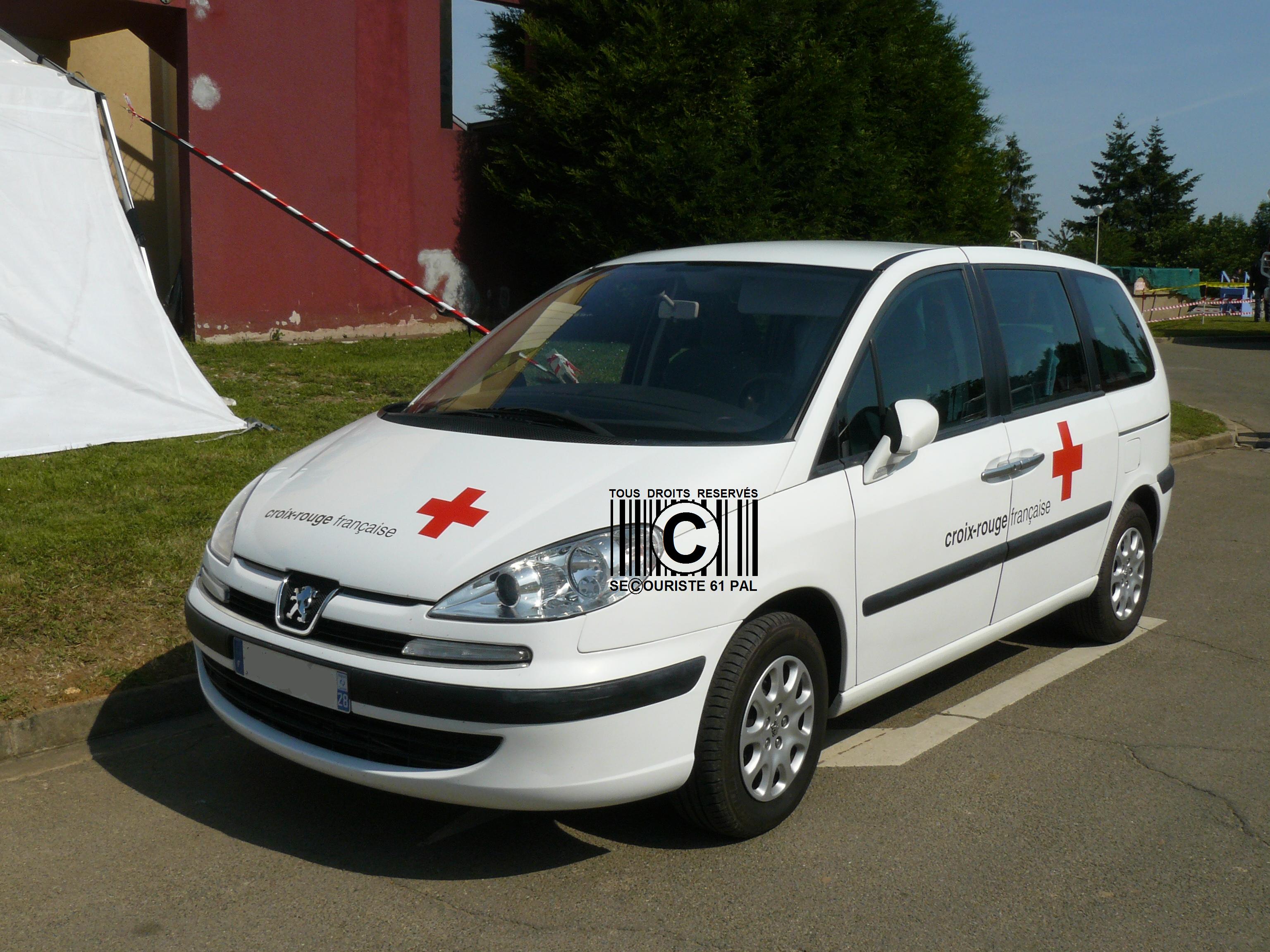 Croix Rouge Française - Page 92 - Auto titre