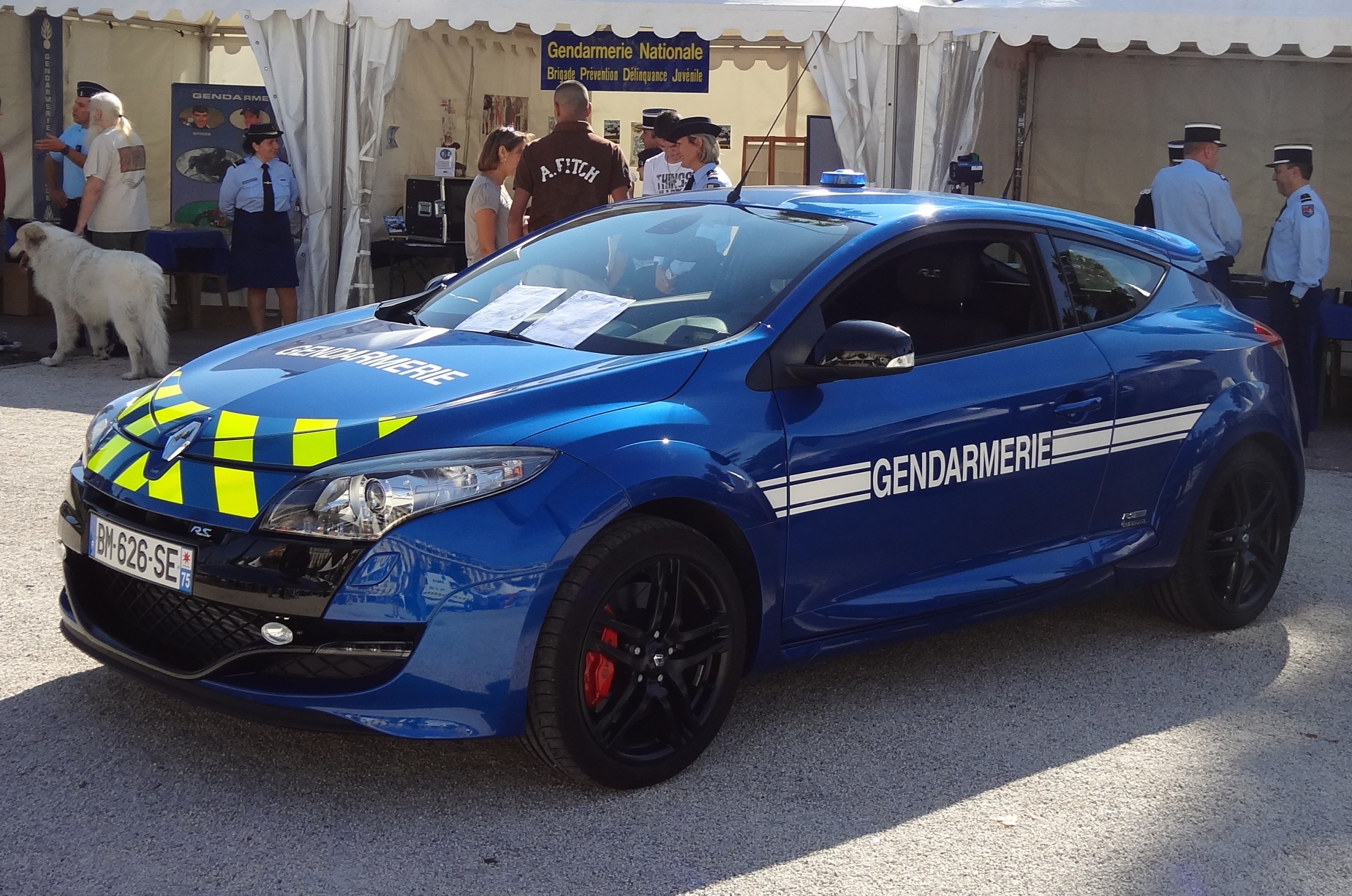 Photos de voitures de Police - Page 1816 - Auto titre