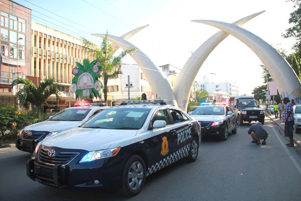 Photos de voitures de Police - Page 2194 - Auto titre