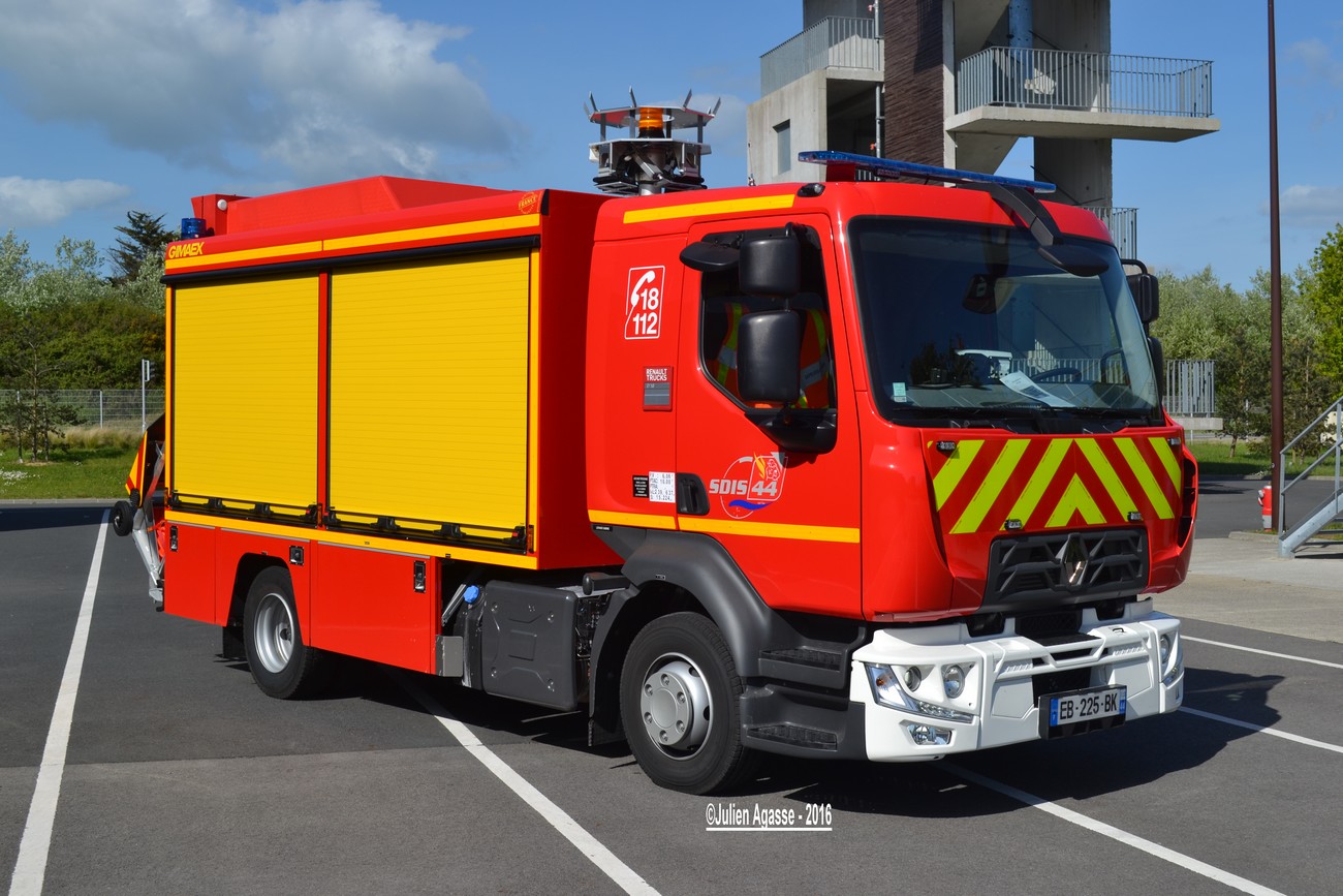 Véhicules des pompiers français - Page 1867 - Auto titre