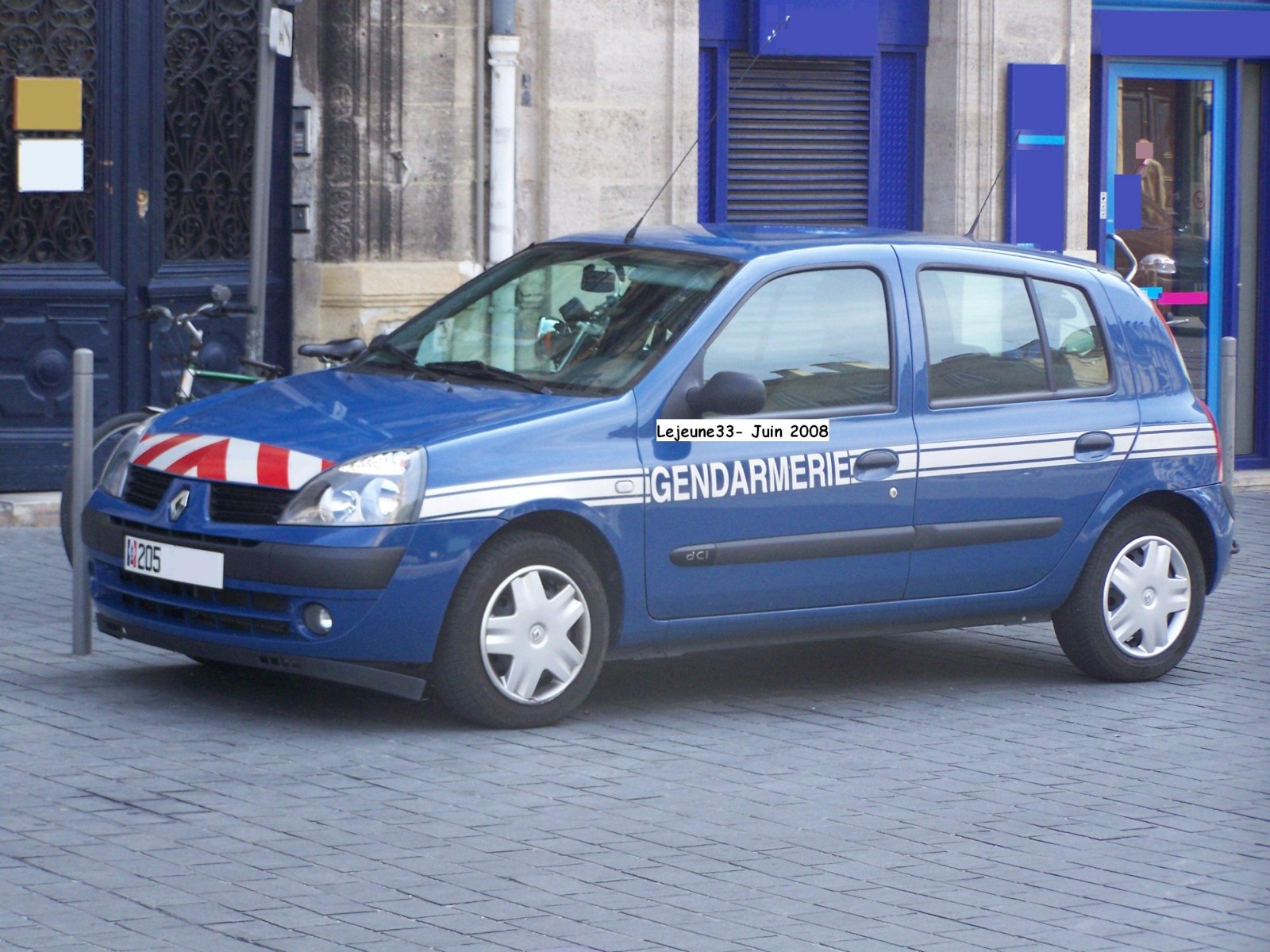 Photos de voitures de Police - Page 937 - Auto titre