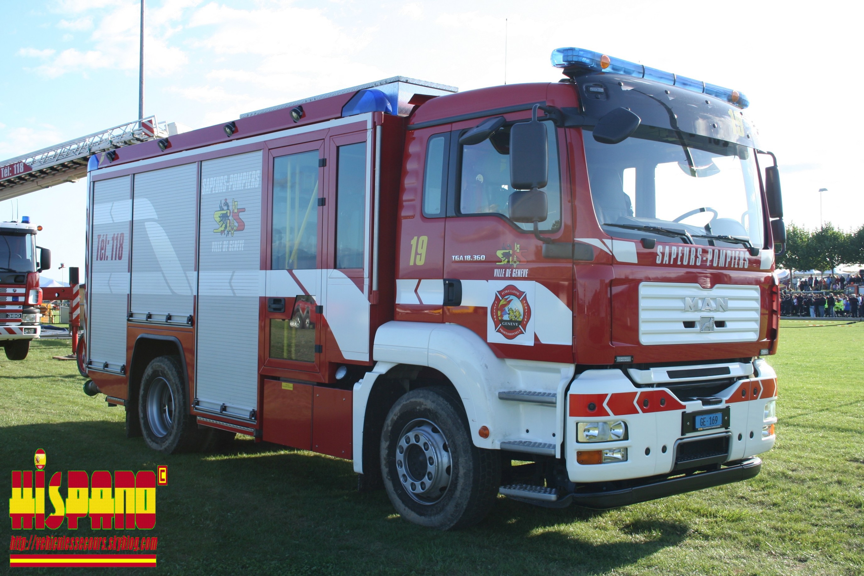 Véhicules de pompiers du monde entier. - Page 144 - Auto titre