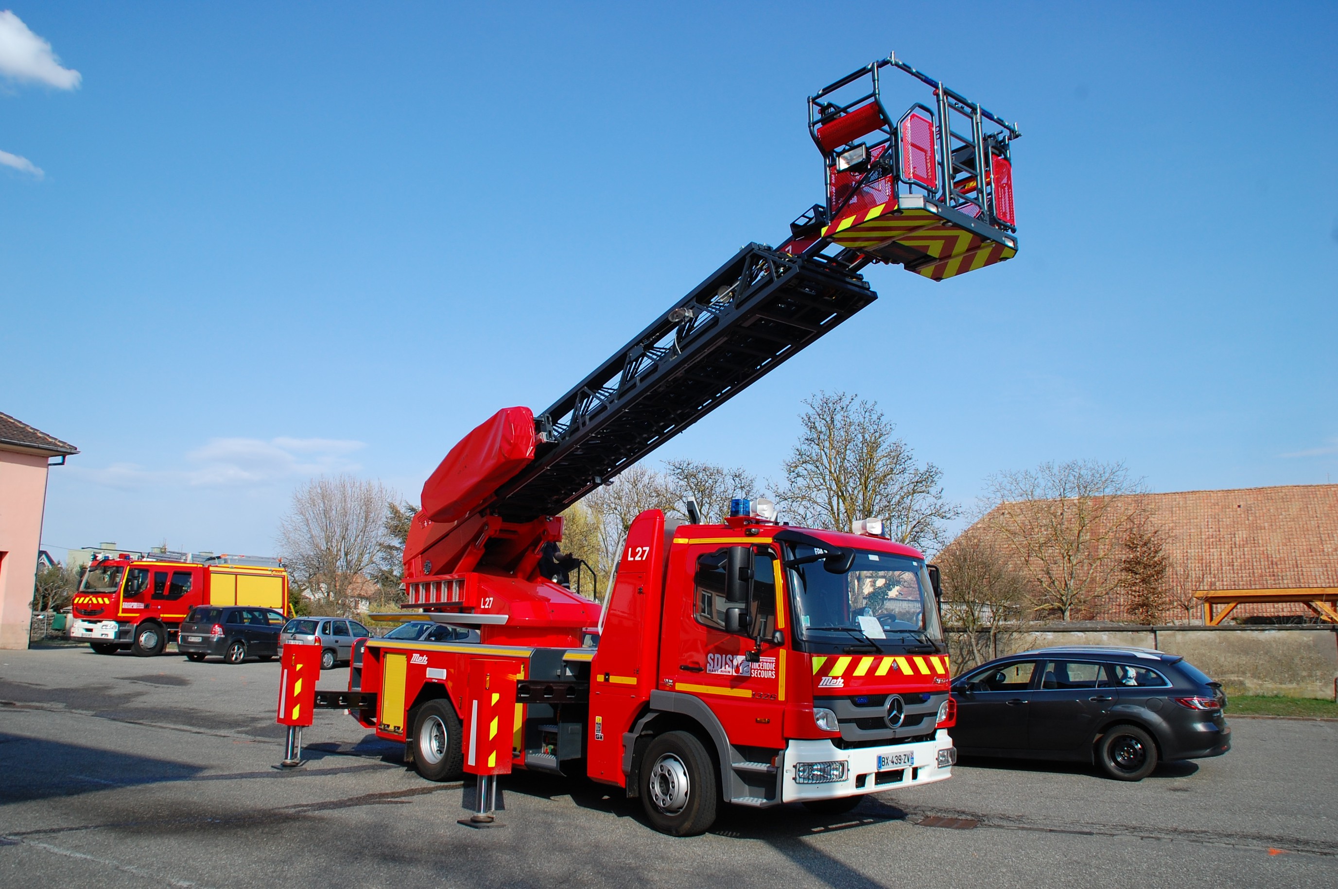Véhicules des pompiers français - Page 1100 - Auto titre
