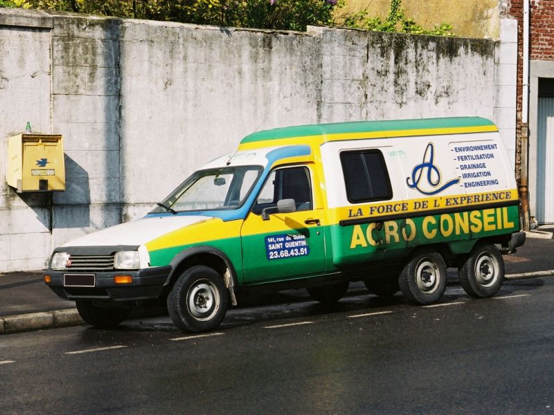 Voitures à 6 roues ou plus - Auto titre