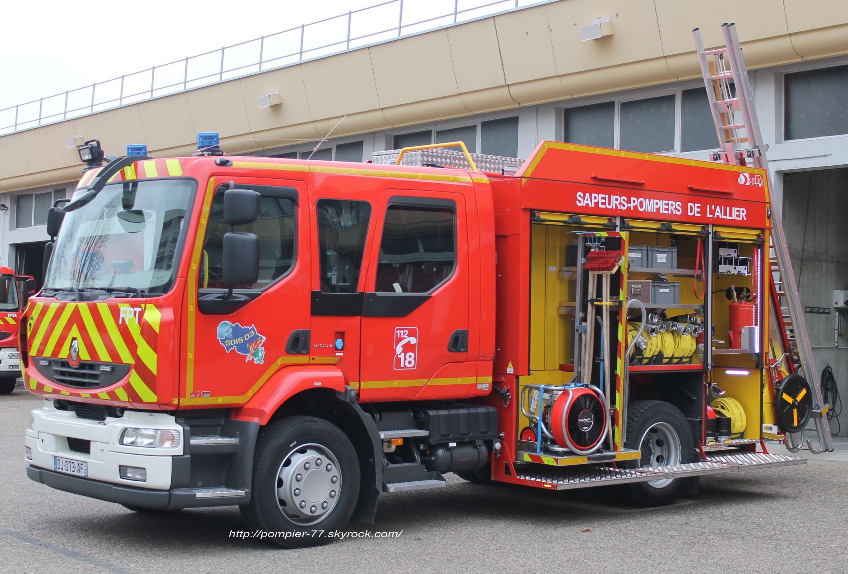 Véhicules des pompiers français - Page 1657 - Auto titre