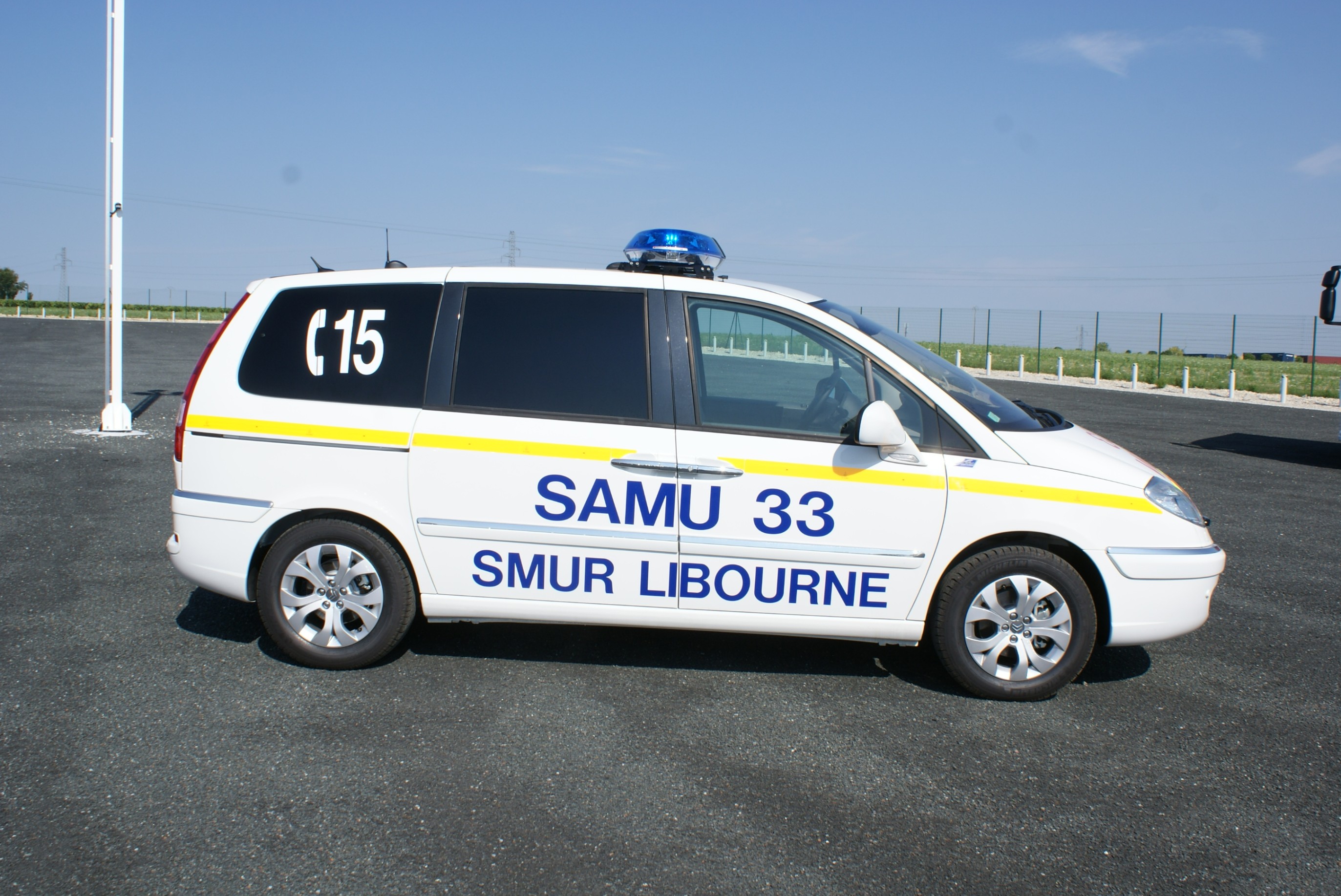 Véhicules SAMU et SMUR [réanimé] - Page 567 - Auto titre