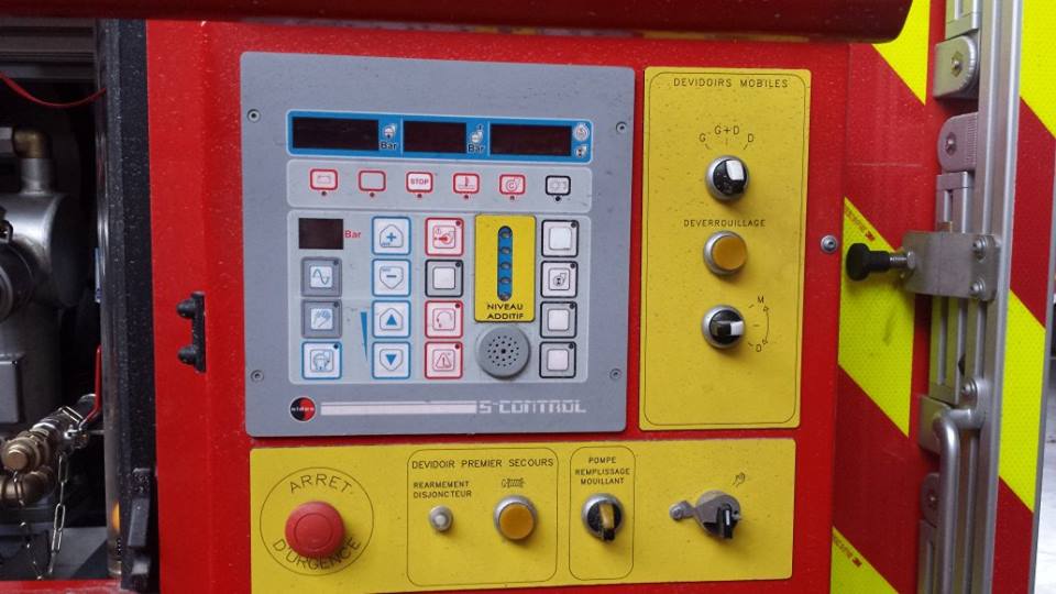 Véhicules des pompiers français - Page 1536 - Auto titre