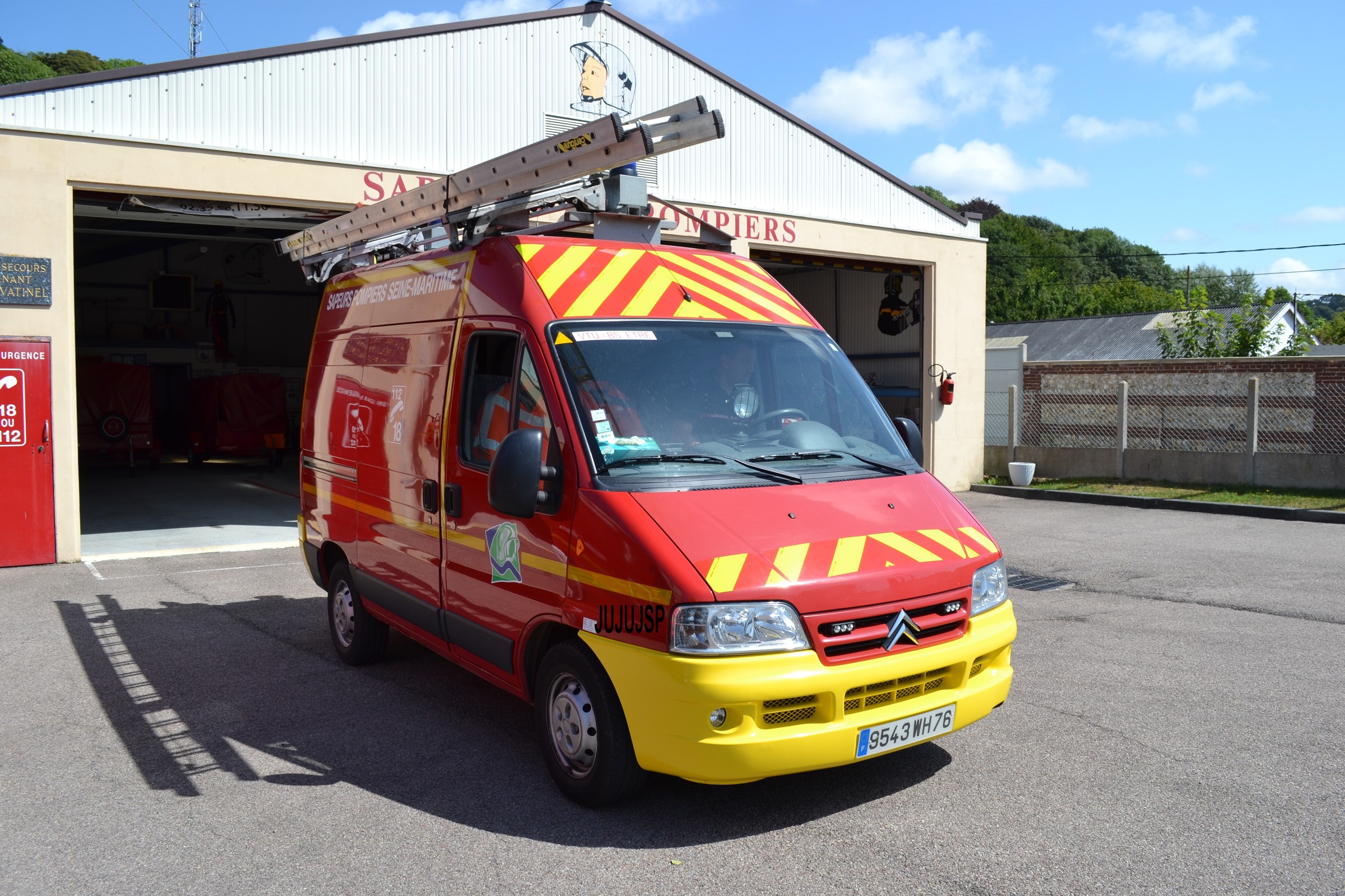 Véhicules des pompiers français - Page 1461 - Auto titre