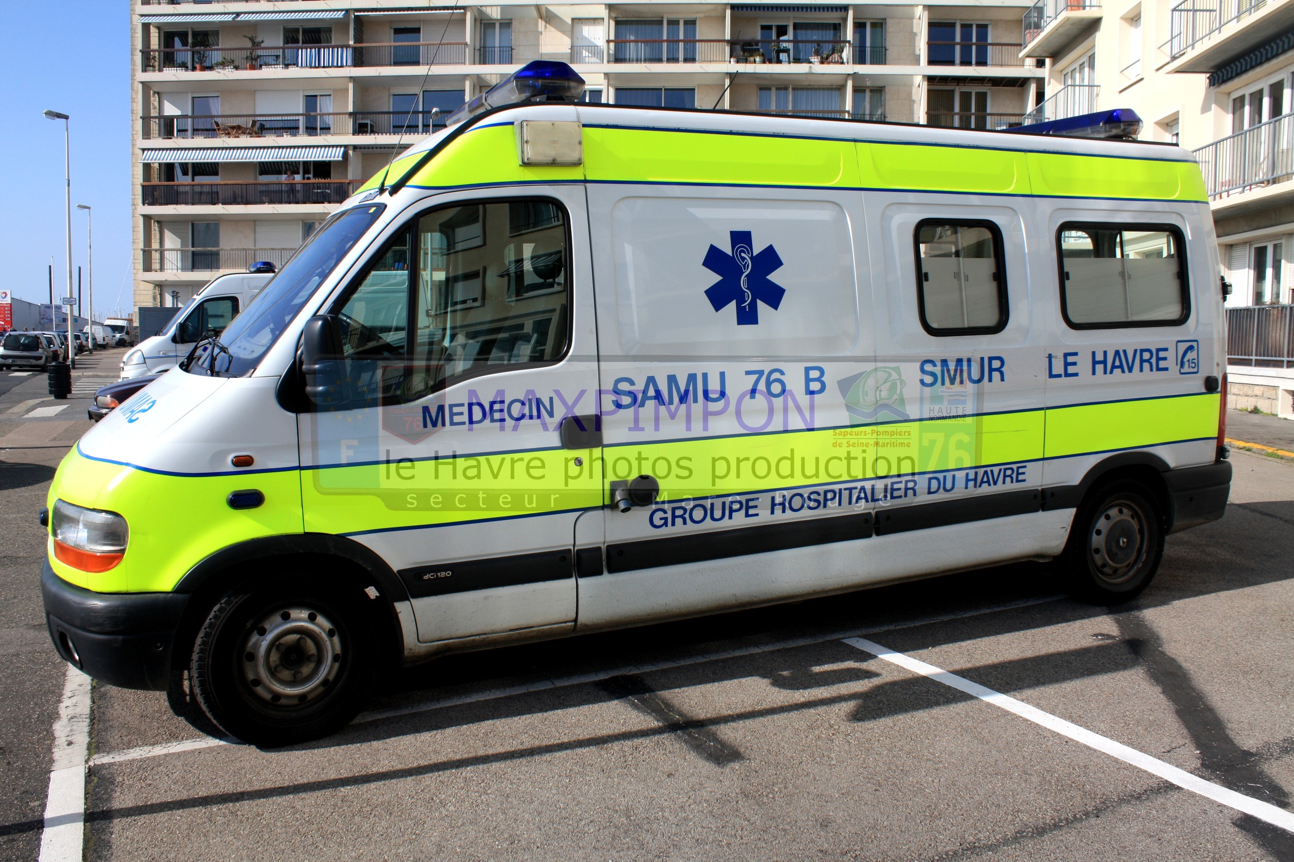 Véhicules SAMU et SMUR [réanimé] - Page 623 - Auto titre