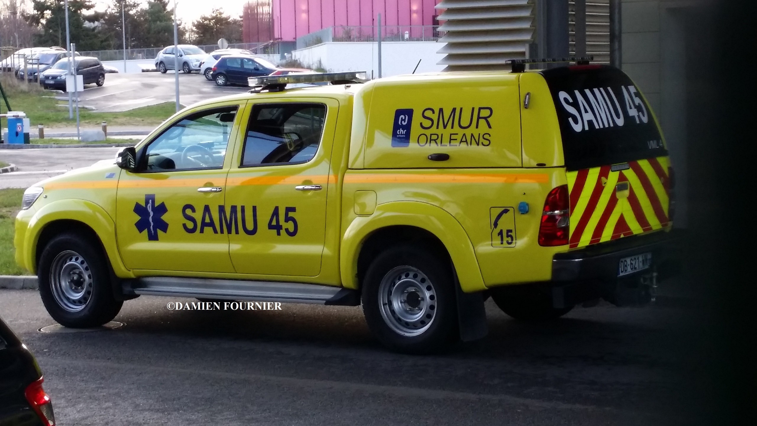 Véhicules SAMU et SMUR [réanimé] - Page 779 - Auto titre