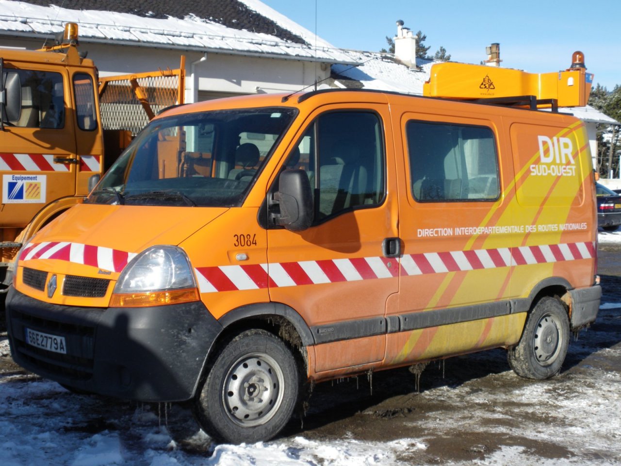 Les vehicules d'autoroute de la DDE et de la DIR - Page 35 - Auto titre