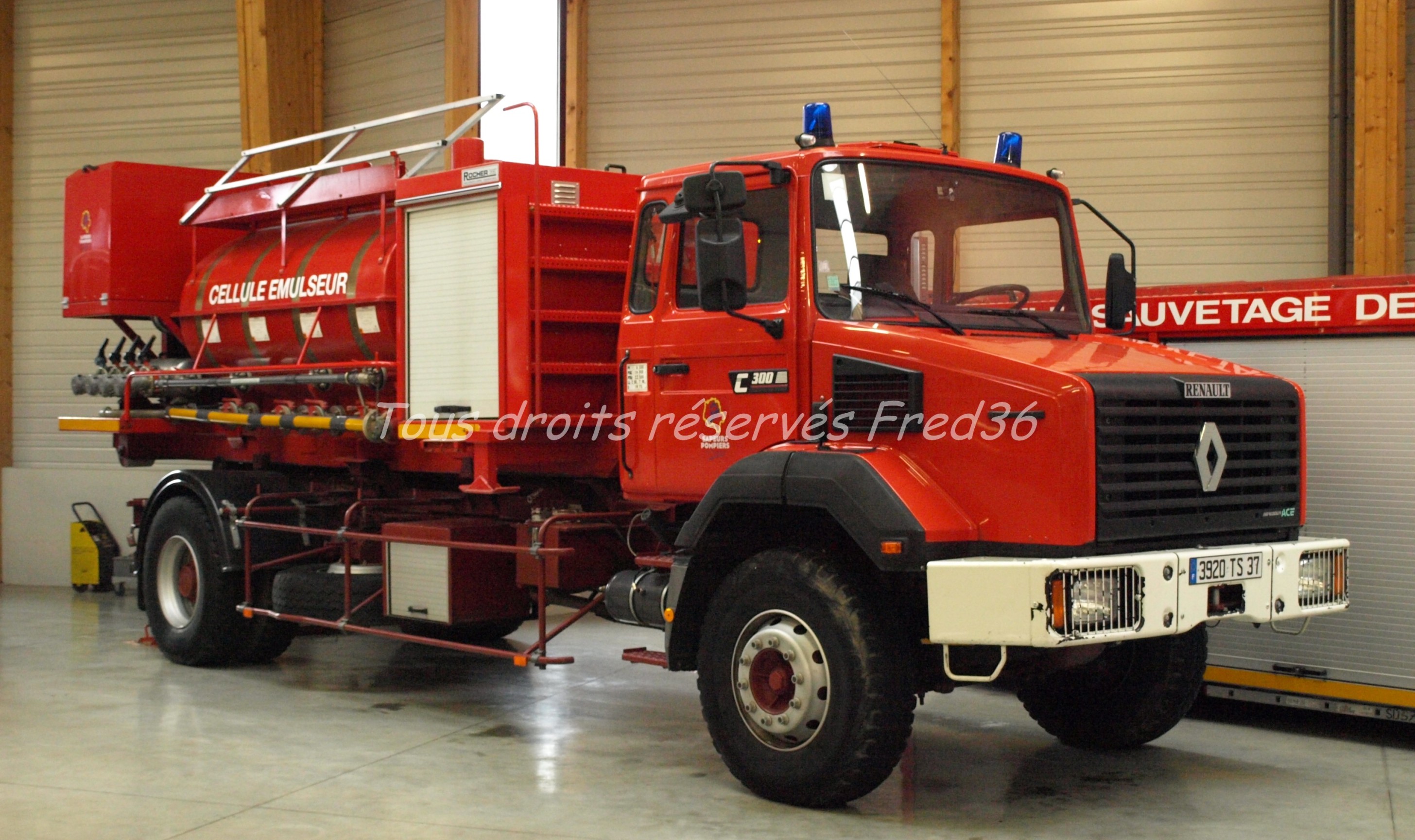 Véhicules des pompiers français - Page 682 - Auto titre