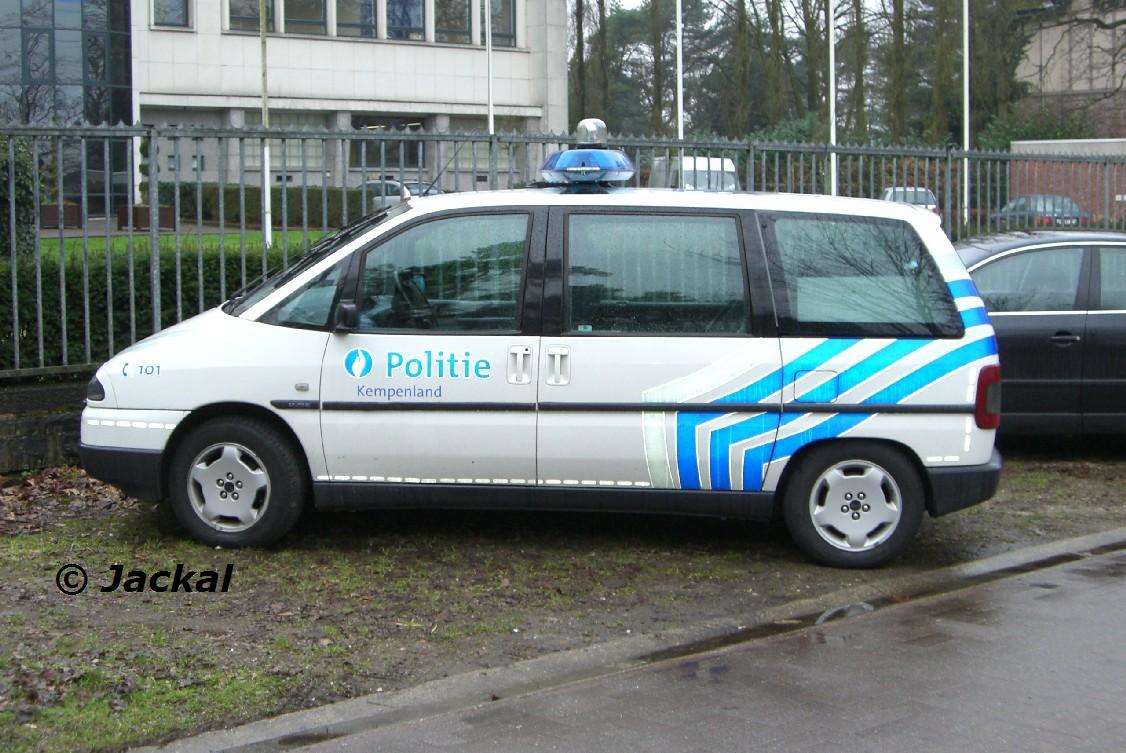 Photos de voitures de Police - Page 423 - Auto titre